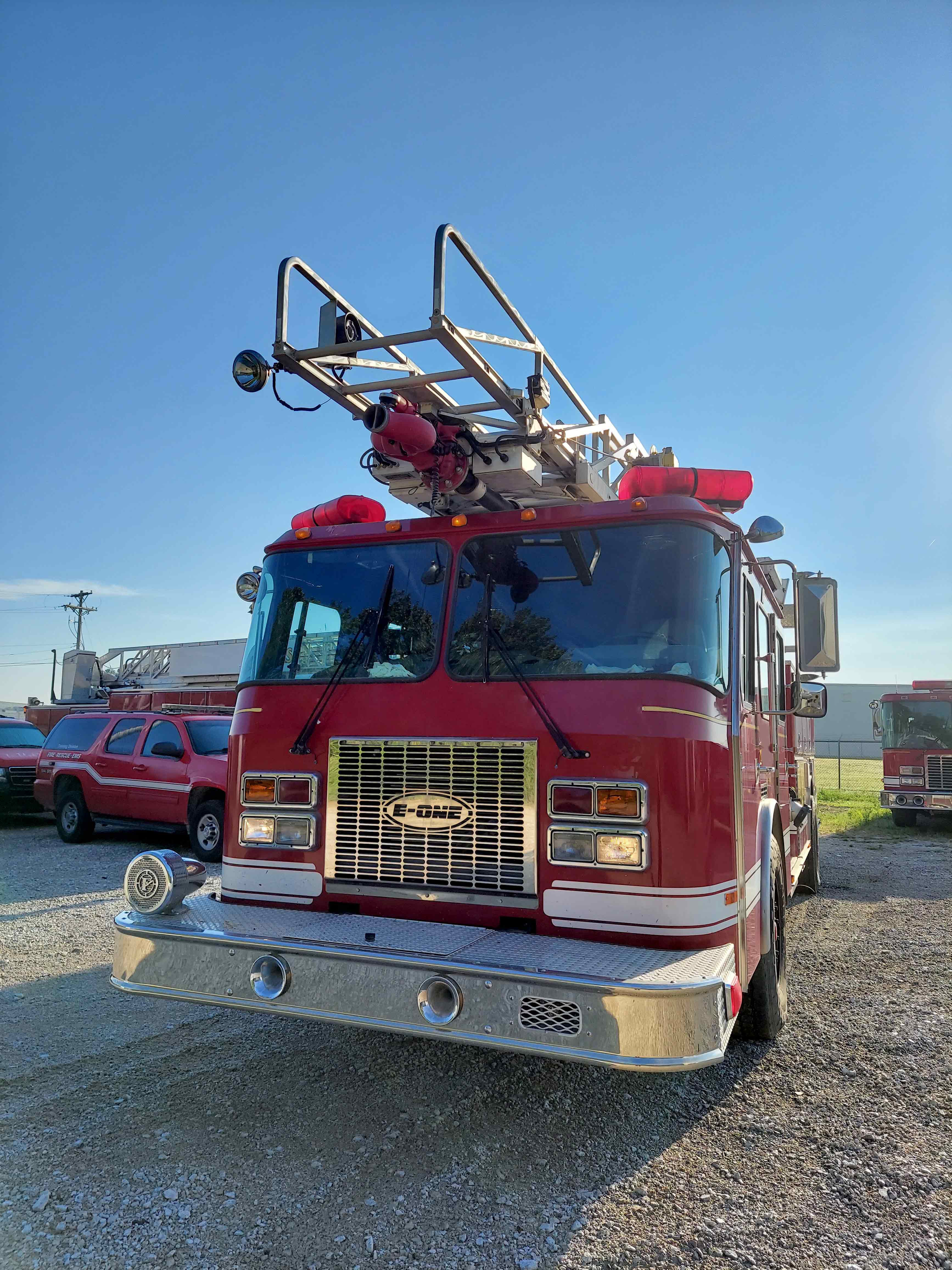 1998 E-One 75' Quint | Used Truck Details