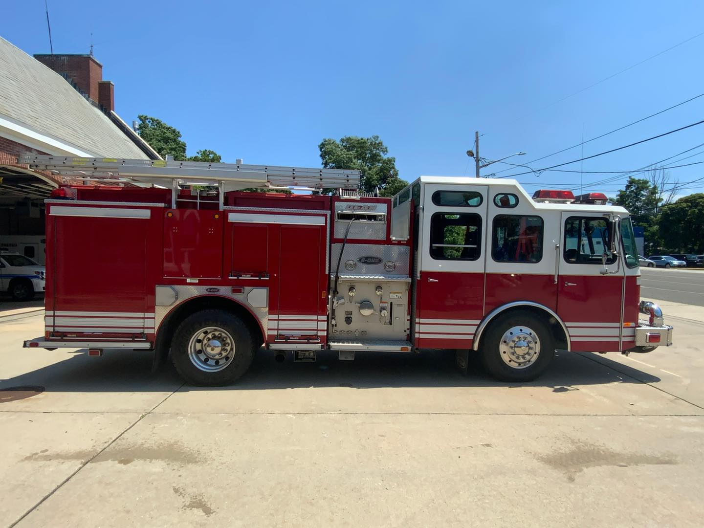 2005 E-One Custom Pumper | Used Truck Details