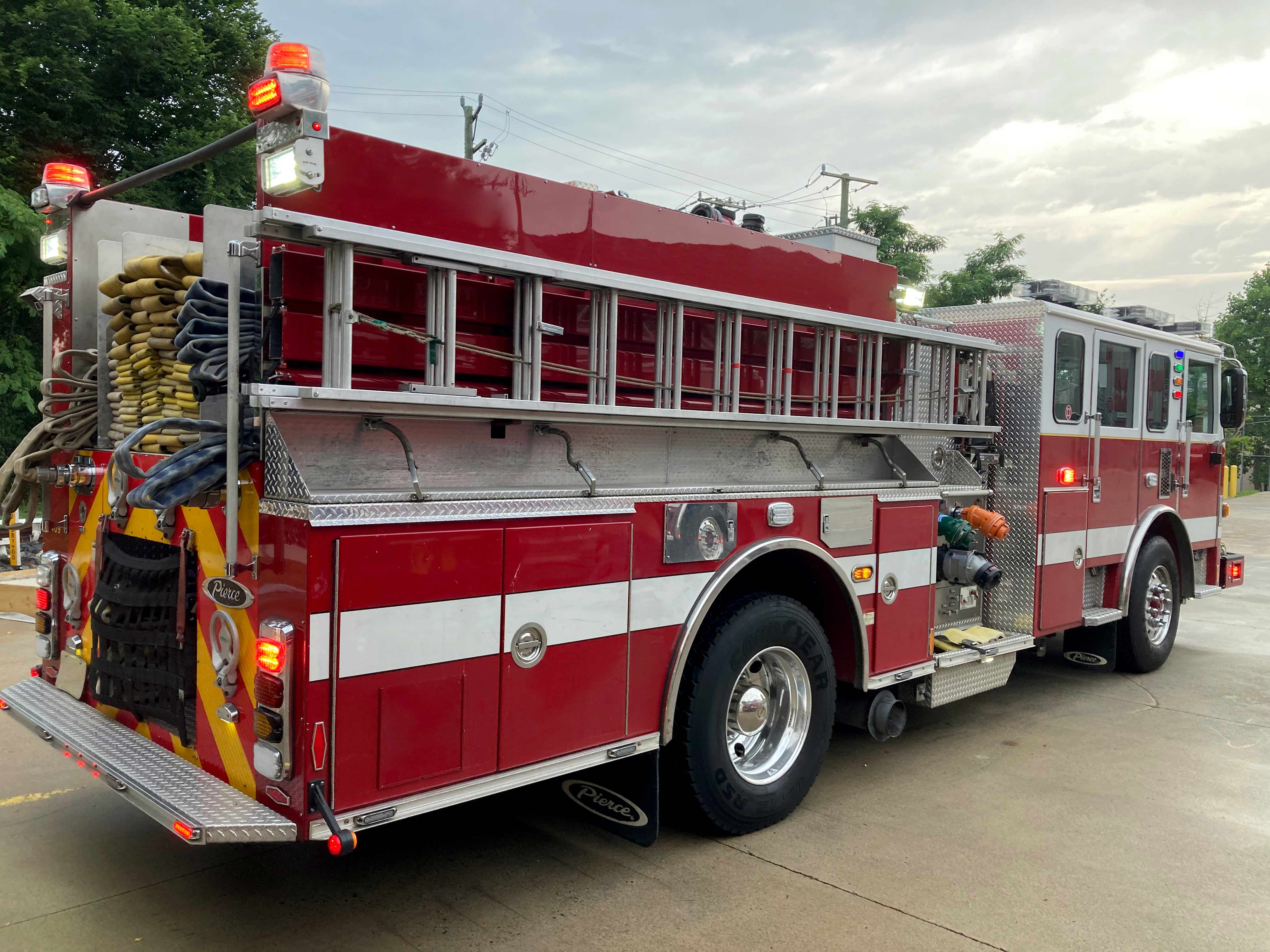 2014 Pierce Arrow XT Pumper | Used Truck Details