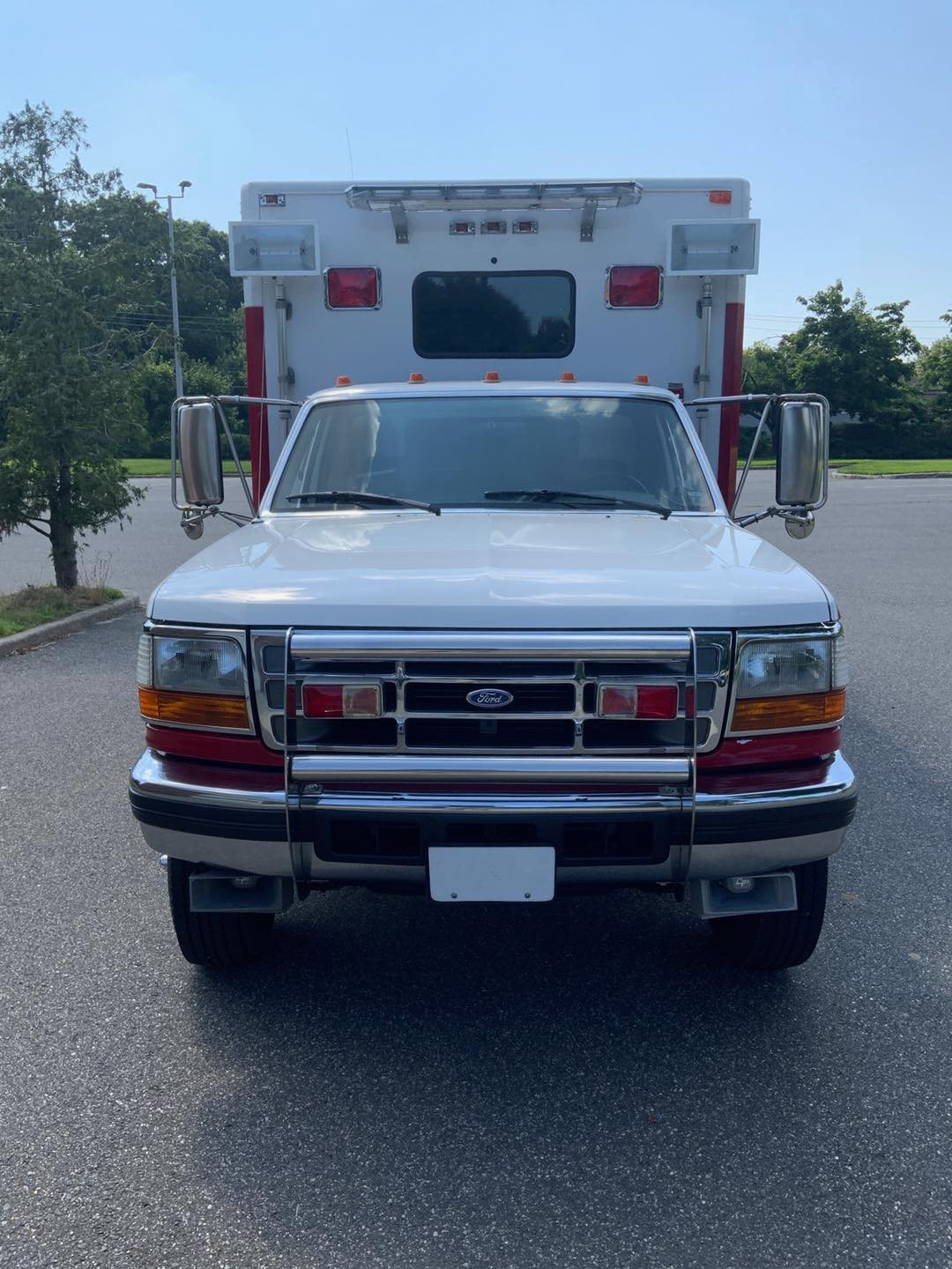 1997 Ford F-550 Super Duty XLT Light Rescue Truck | Used Truck Details