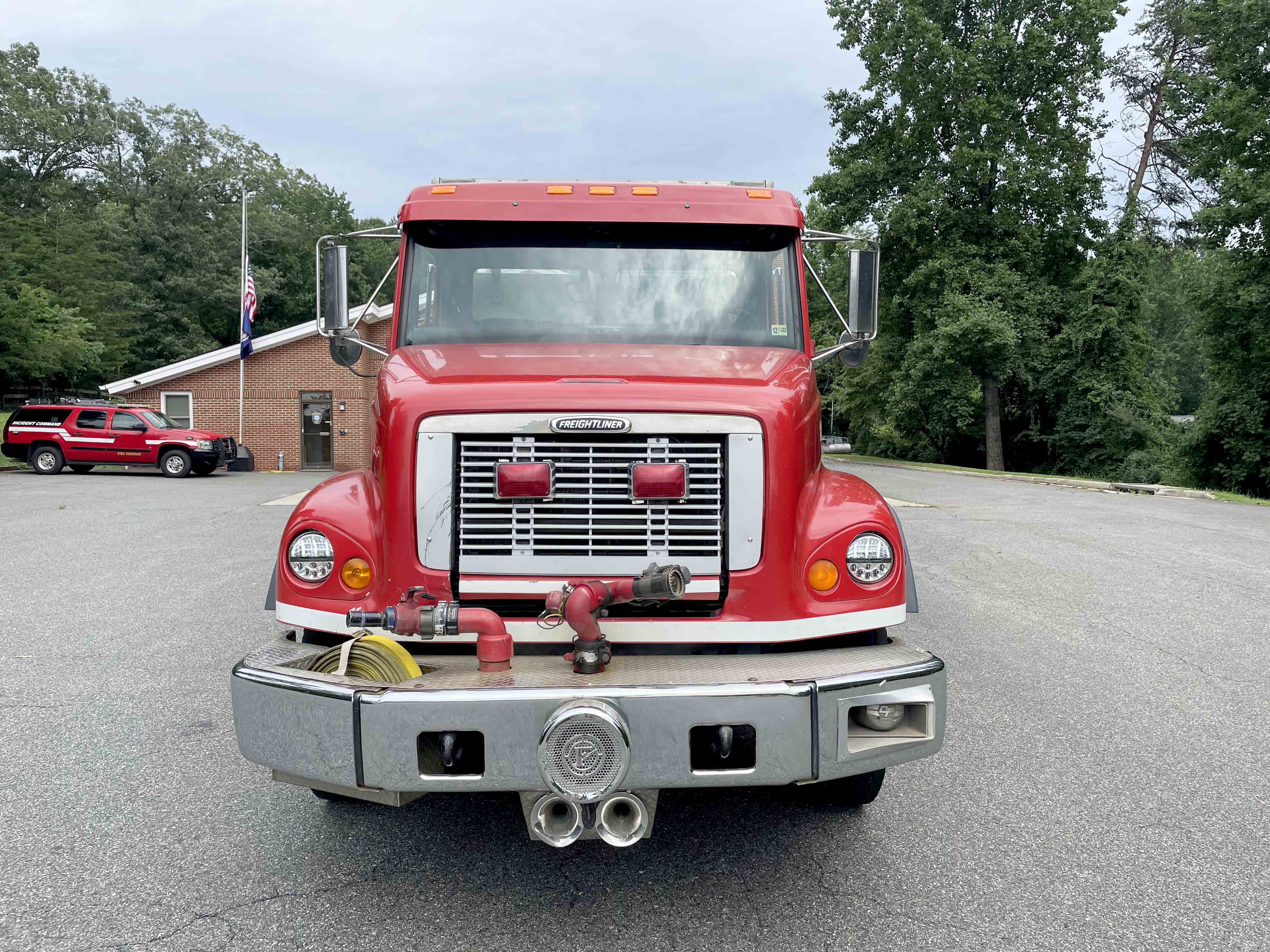 1998 S&S Freightliner Commercial Tandem Axle Tanker | Used Truck Details