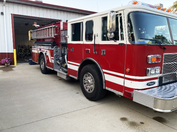 1996 Pierce Saber Custom Pumper | Used Truck Details