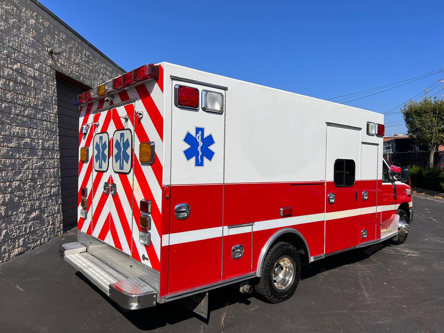 2009 Braun Ford Type III Ambulance | Used Truck Details