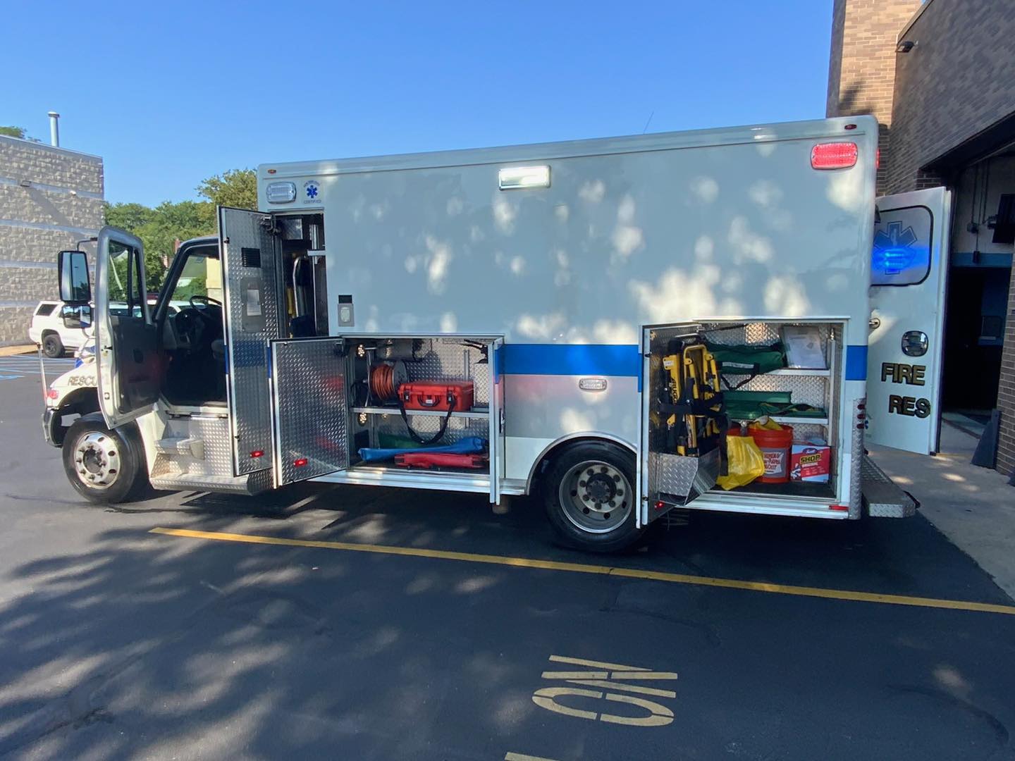 2012 Marque International Ambulance | Used Truck Details