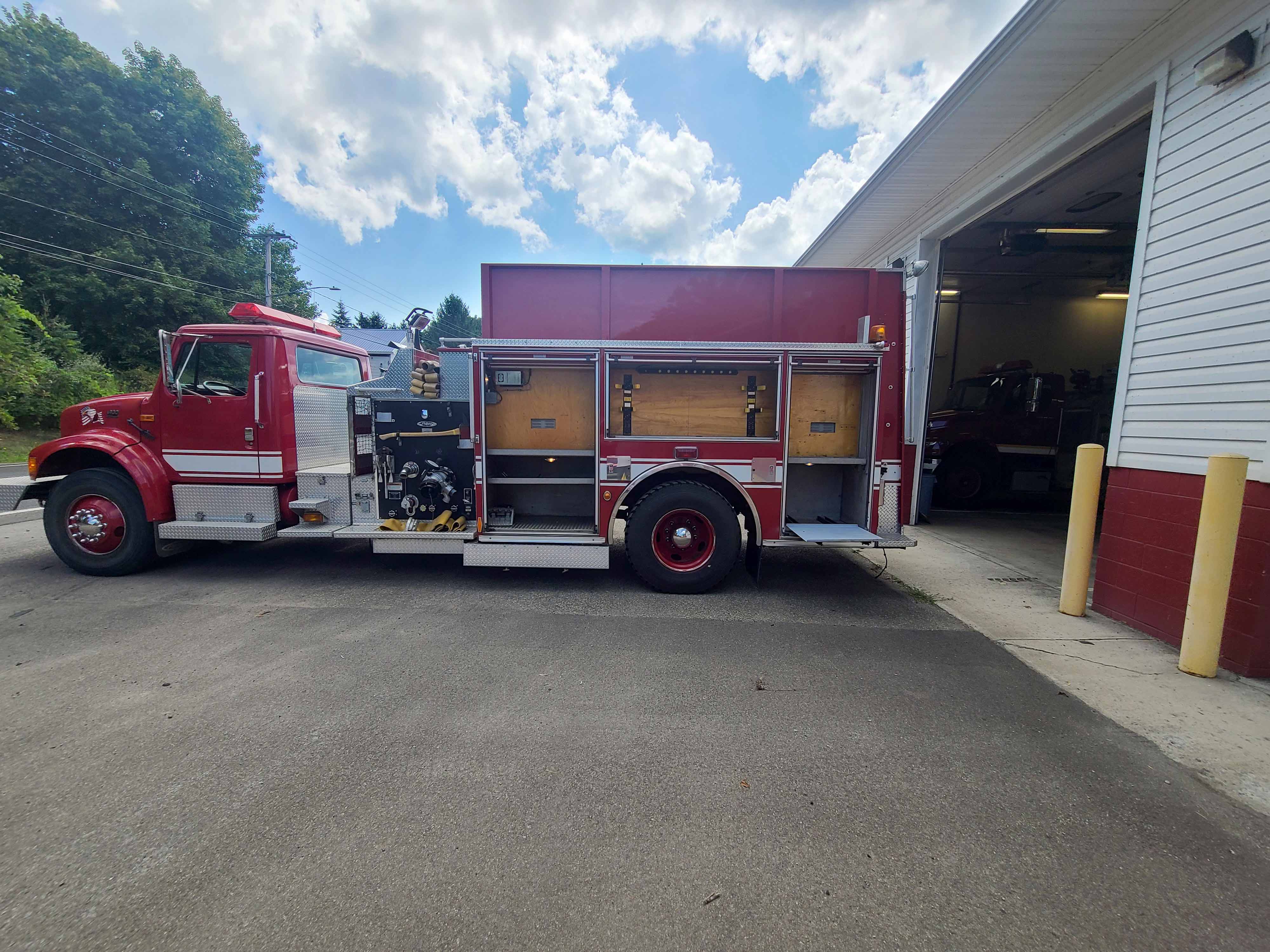 2001 Pierce International Commercial Pumper Tanker | Used Truck Details