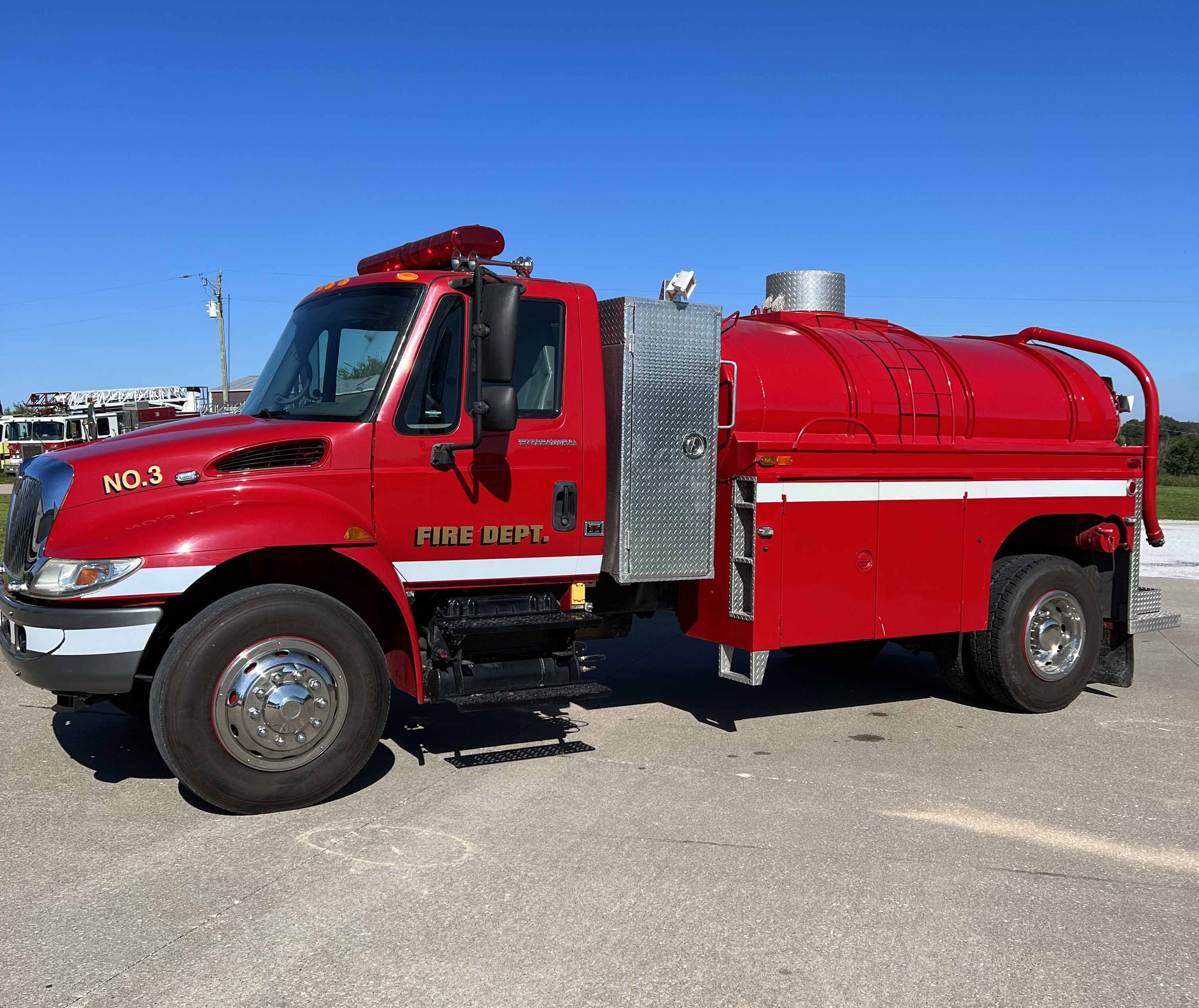 2005 International Commercial Tanker | Used Truck Details