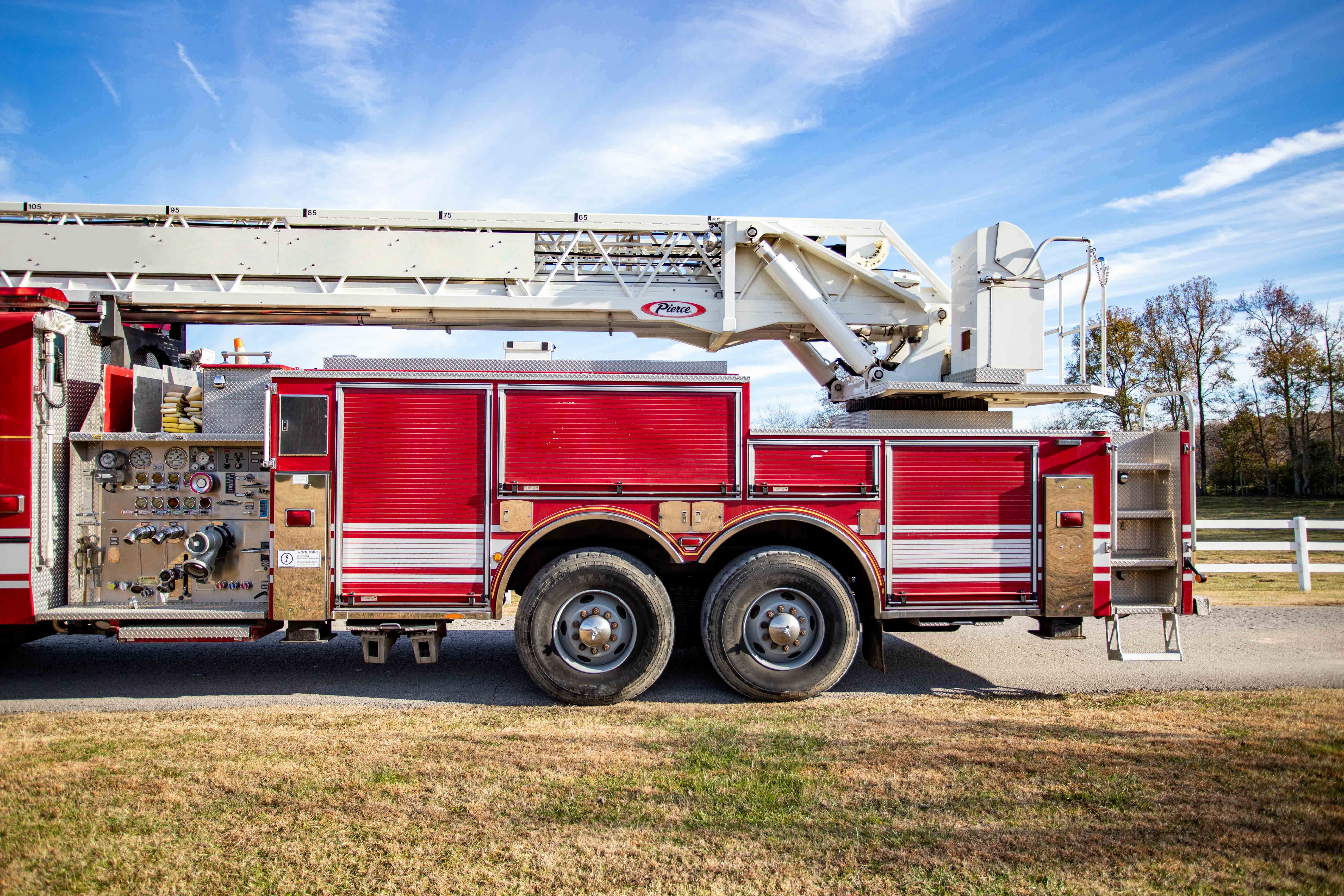 2006 Pierce Quantum 105' All-Steer Aerial | Used Truck Details