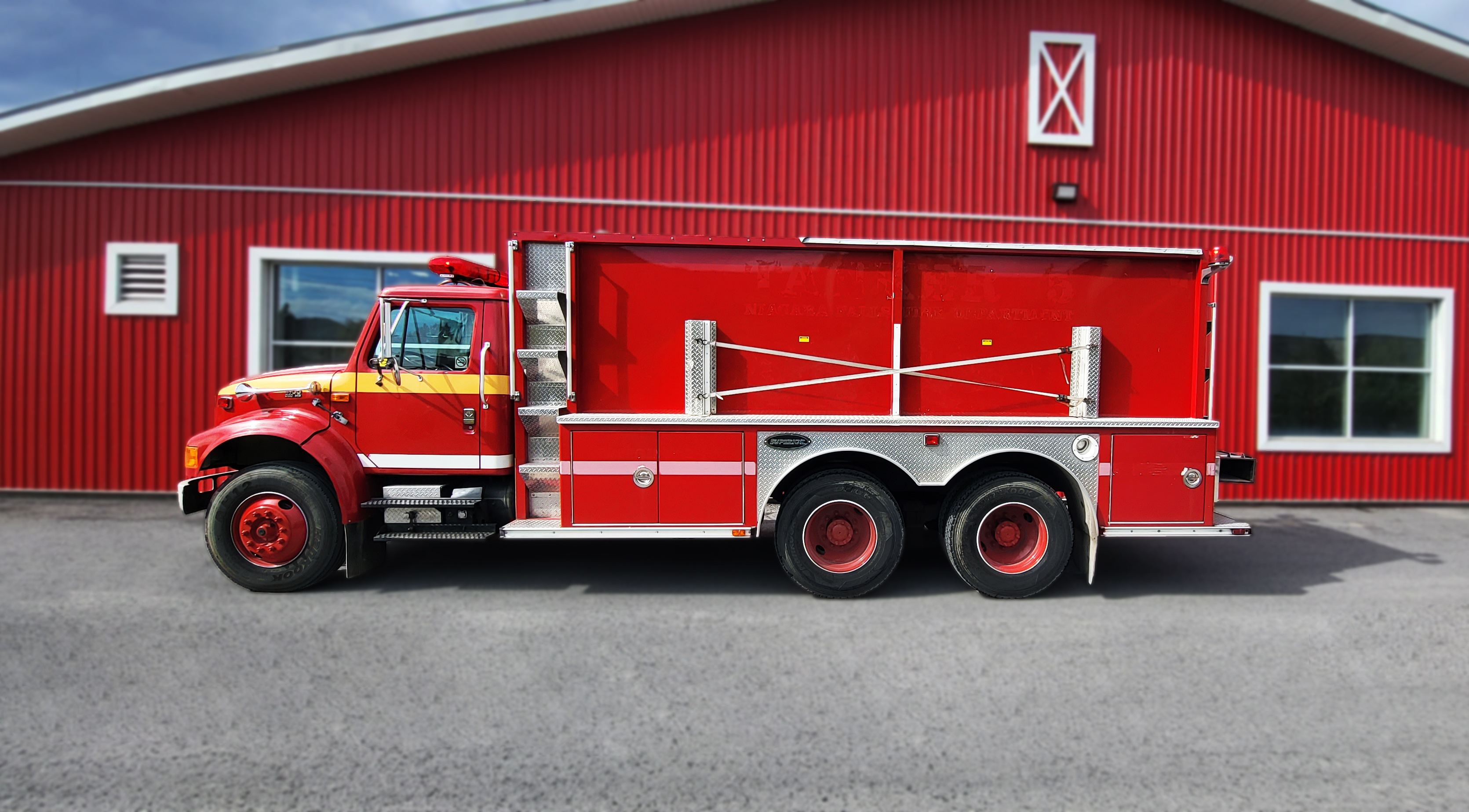 1999 Superior International Tandem Axle Commercial Tanker | Used Truck ...