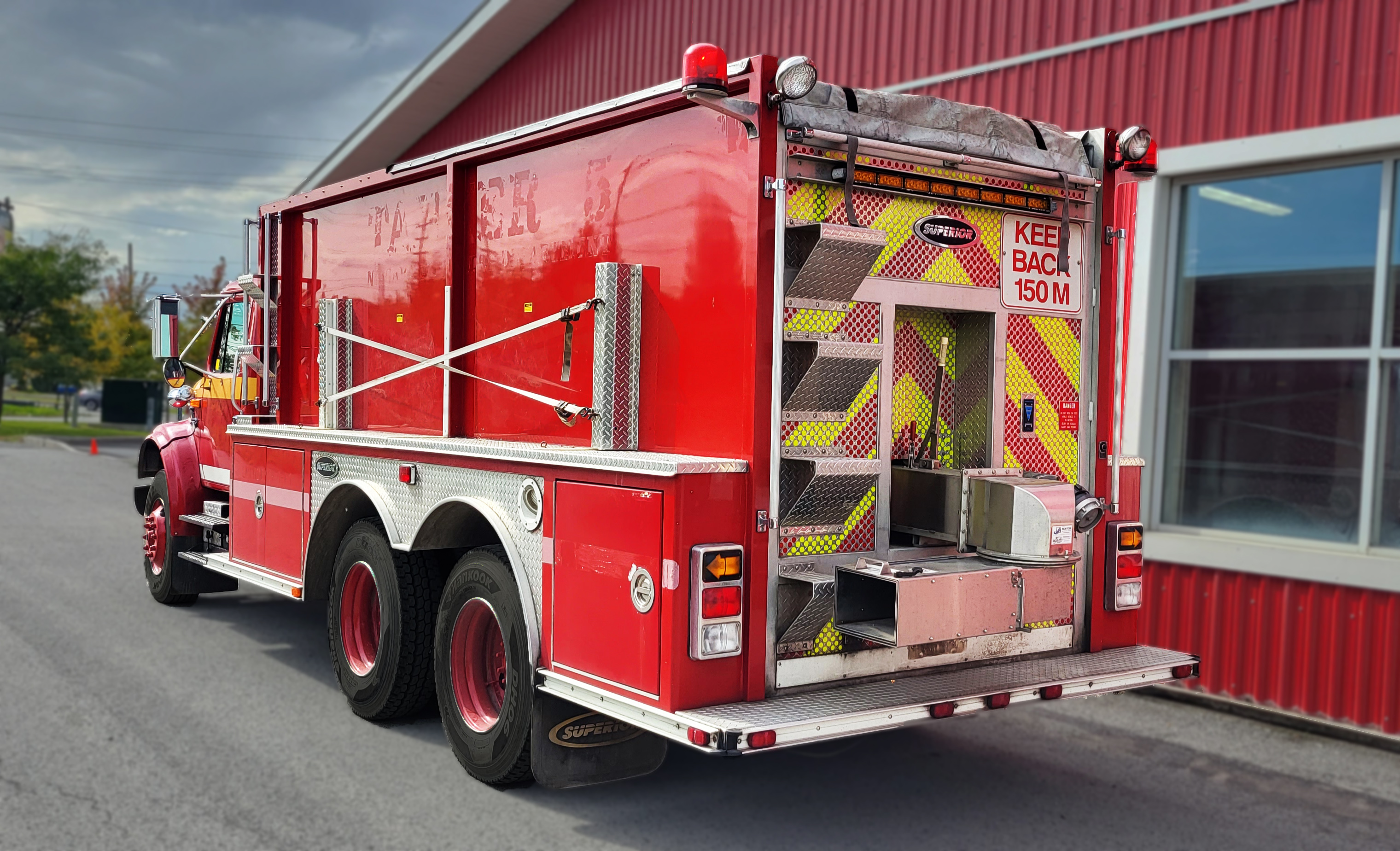 1999 Superior International Tandem Axle Commercial Tanker | Used Truck ...