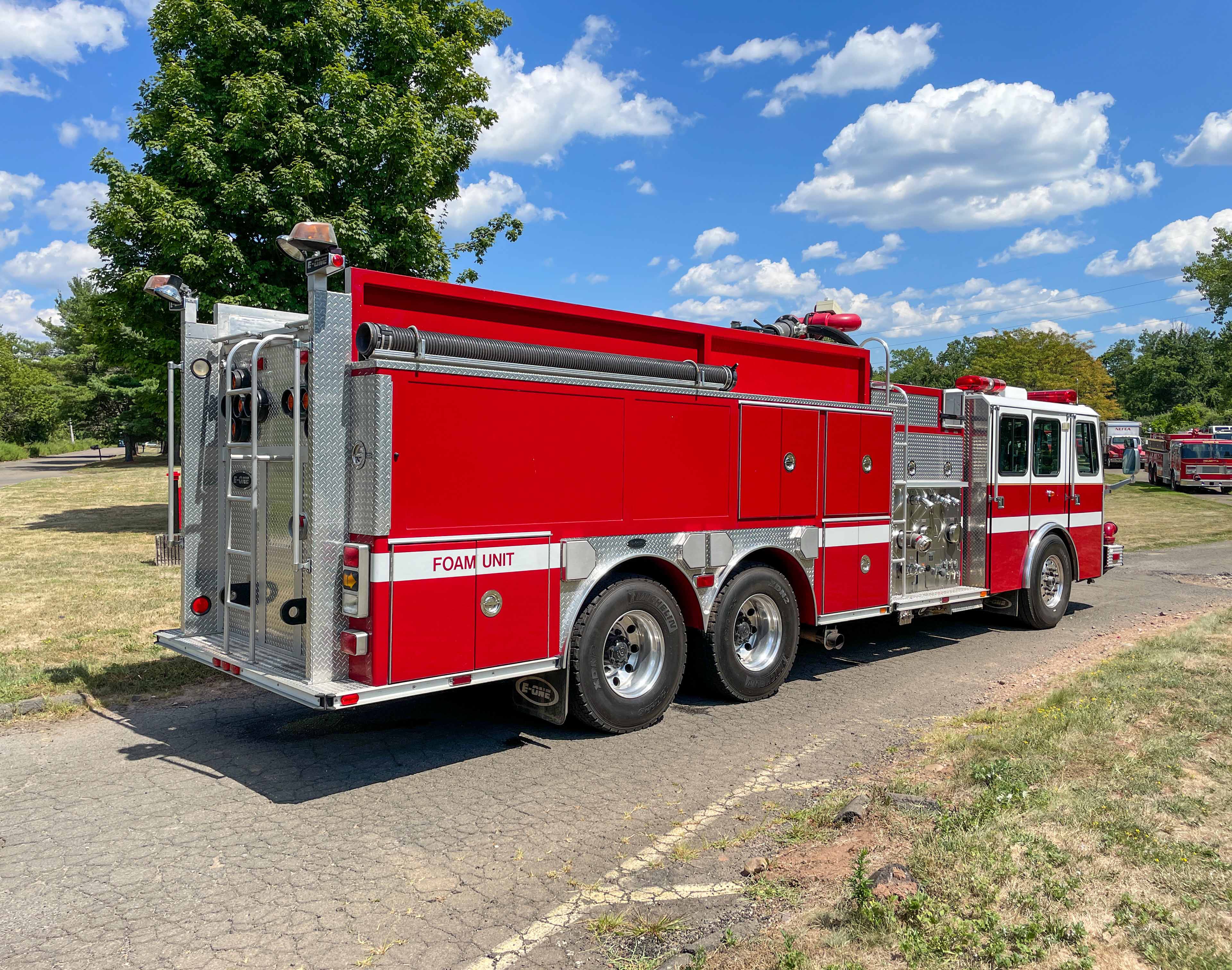 2000 E-One Industrial Custom Pumper | Used Truck Details