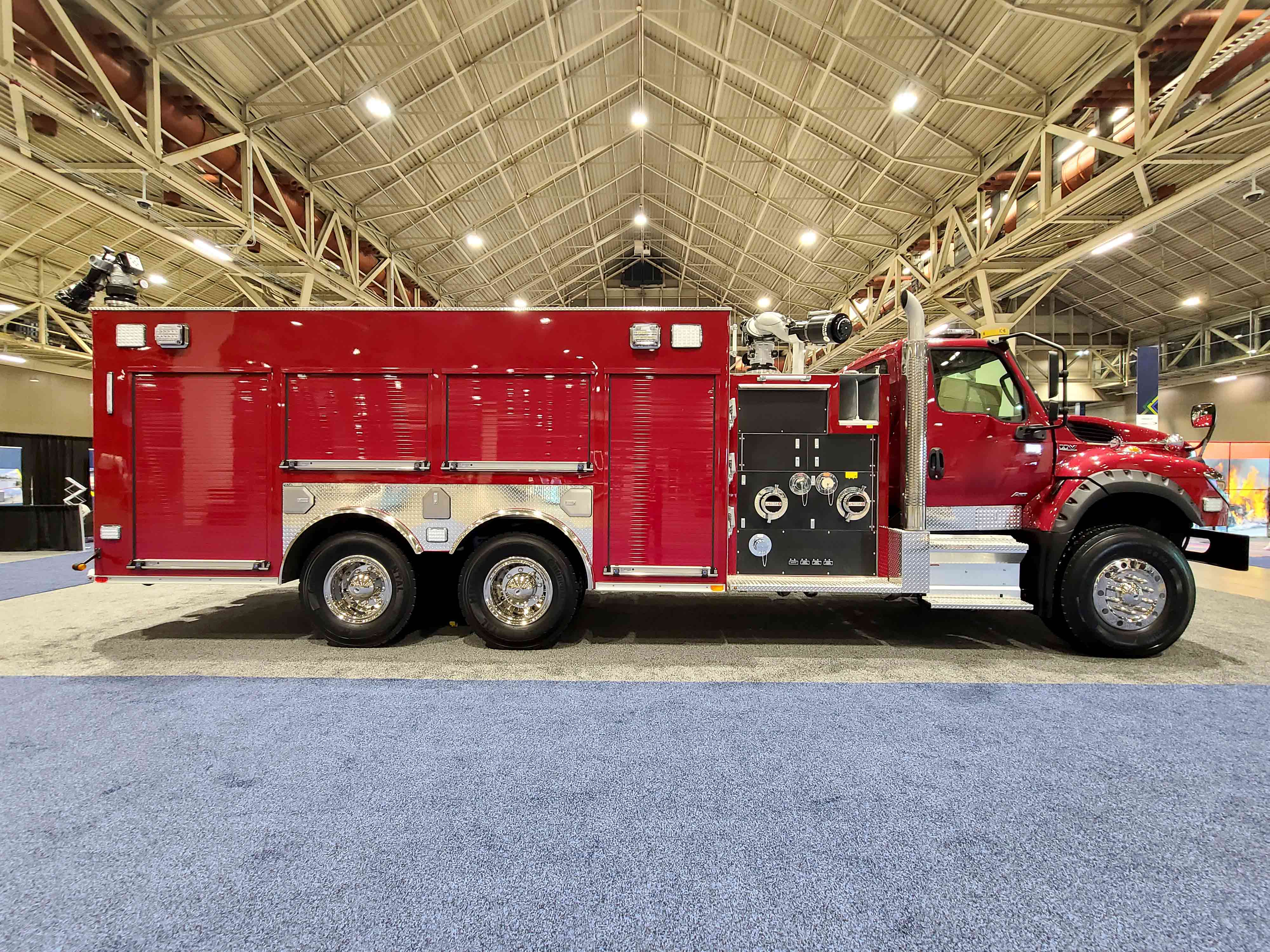 2022 US Fire International Industrial Commercial 6x4 Foam Tender | Used ...