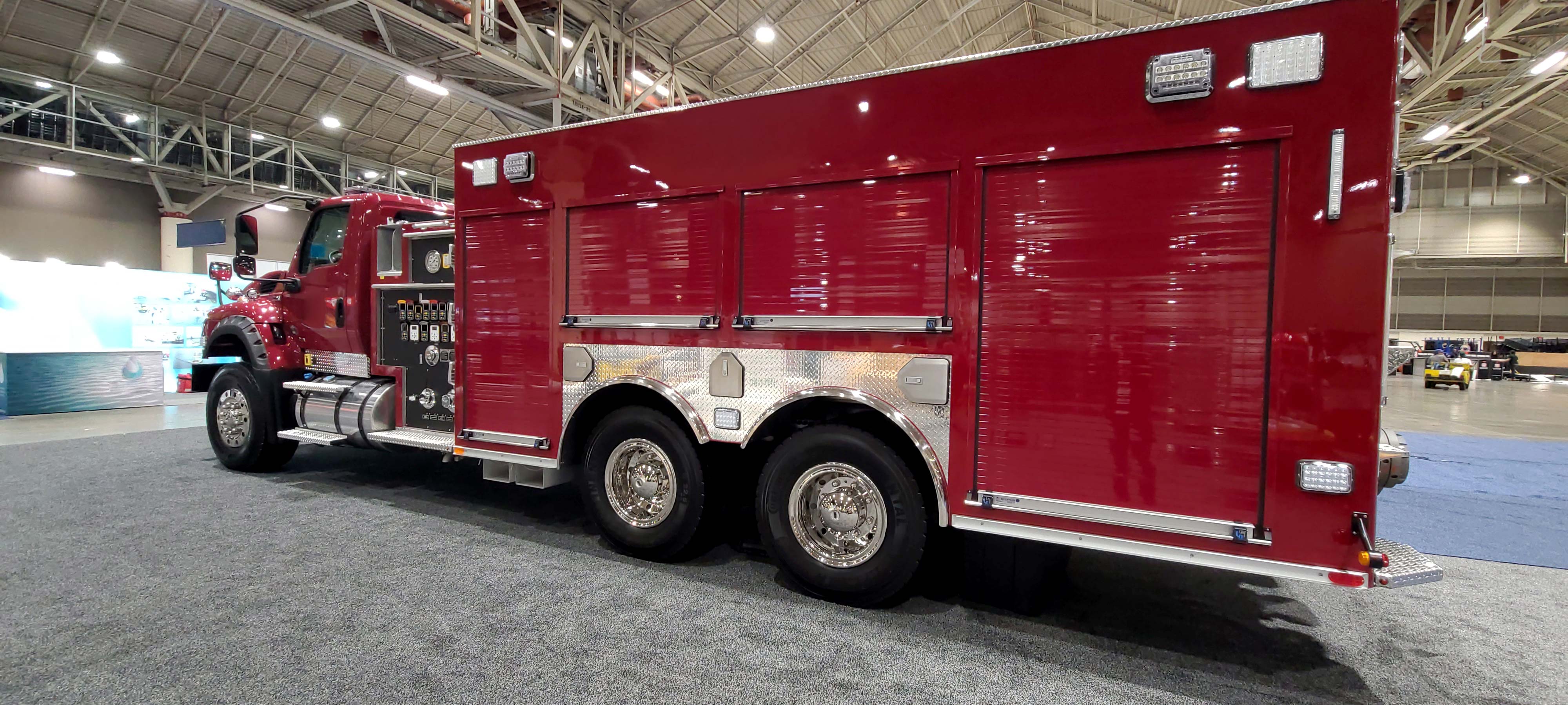 2022 US Fire International Industrial Commercial 6x4 Foam Tender | Used ...