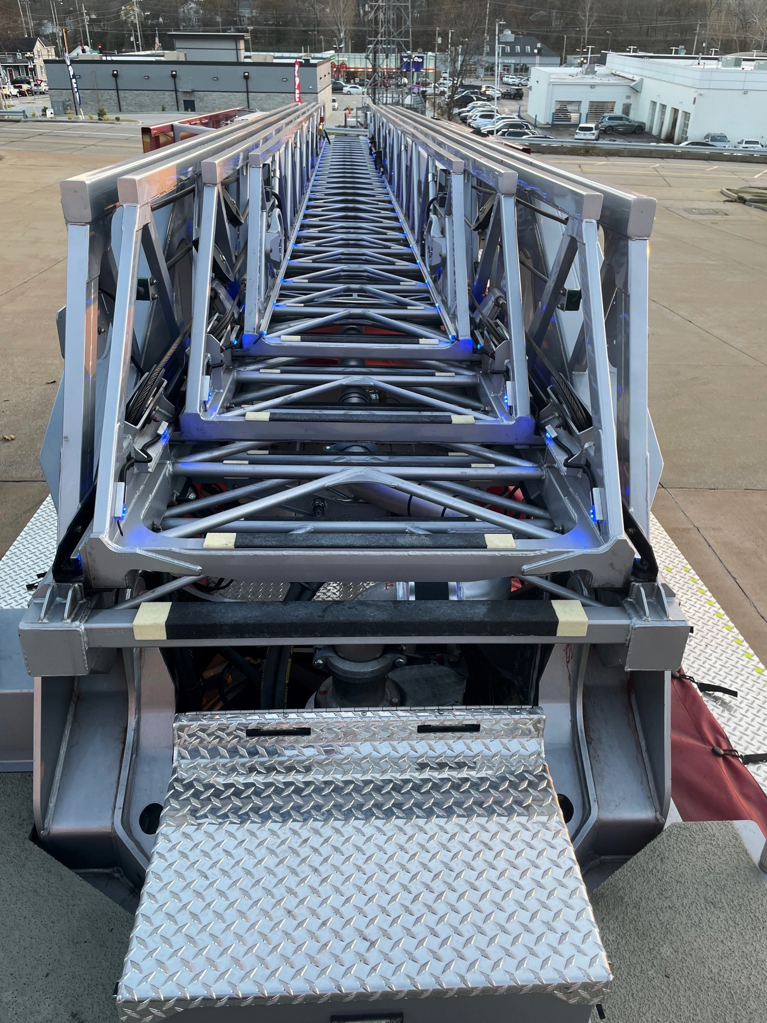 2021 Pierce Impel 107' Ascendant Quint | Used Truck Details