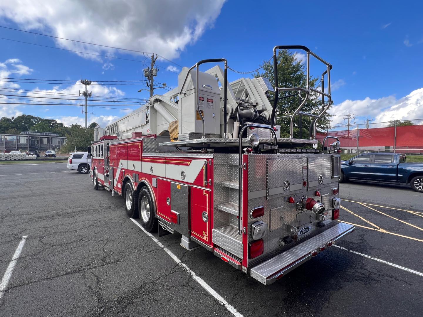 1994 Pierce Lance 100' Quint | Used Truck Details