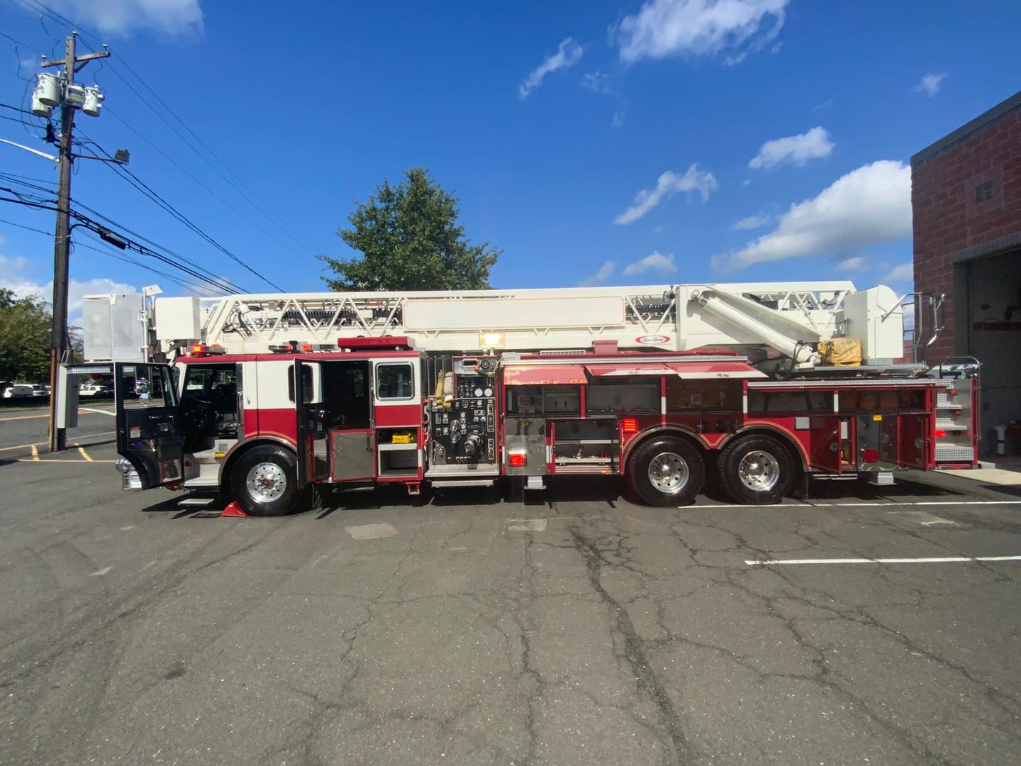 1994 Pierce Lance 100' Quint | Used Truck Details