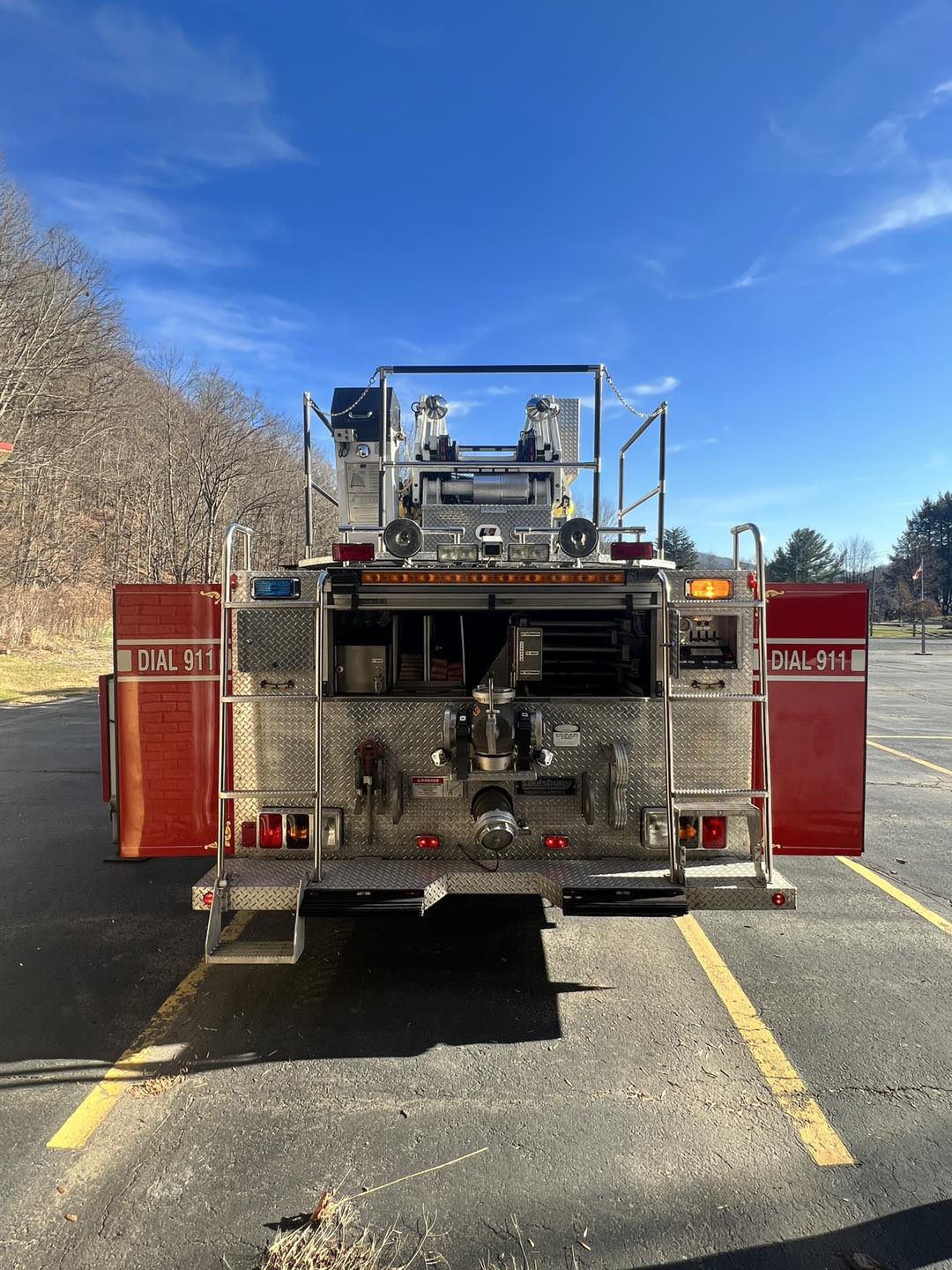 1997 Simon Duplex 75' Platform | Firetrucks Unlimited