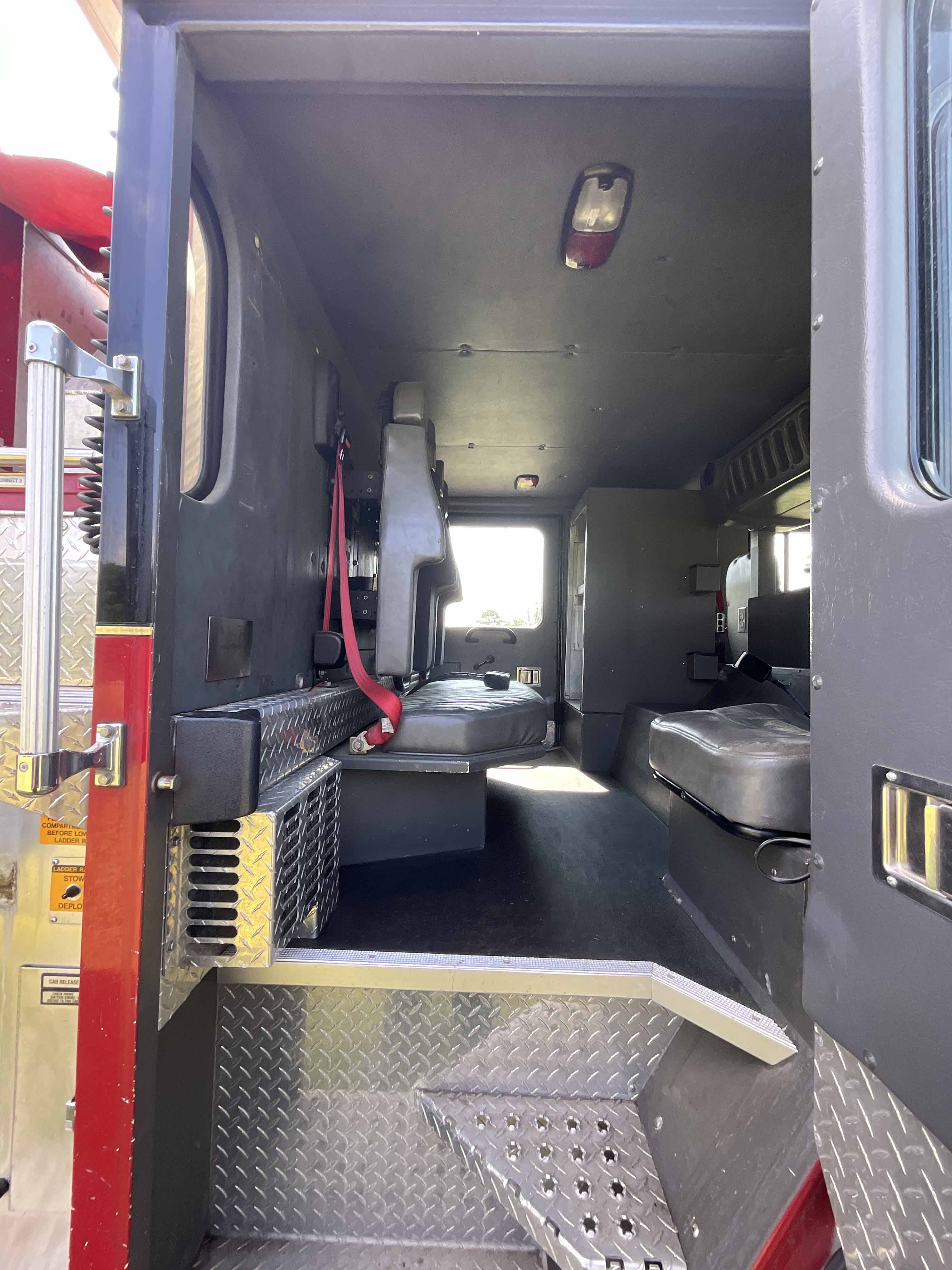 2007 E-One Typhoon Custom Pumper | Used Truck Details