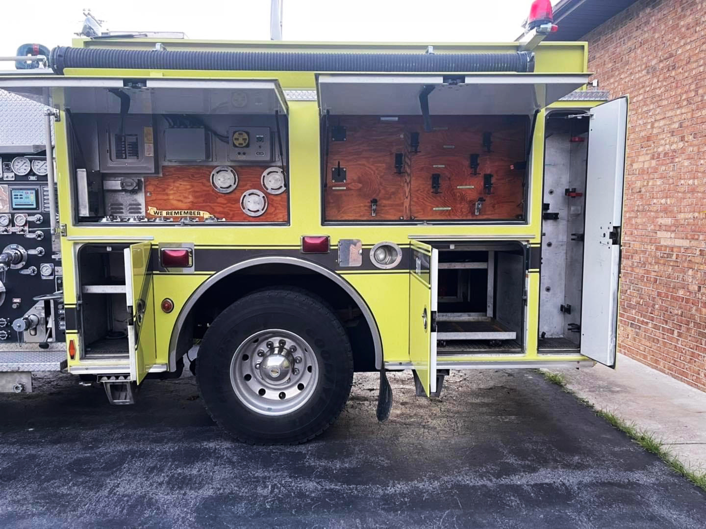 2000 Pierce Lance Pumper | Firetrucks Unlimited