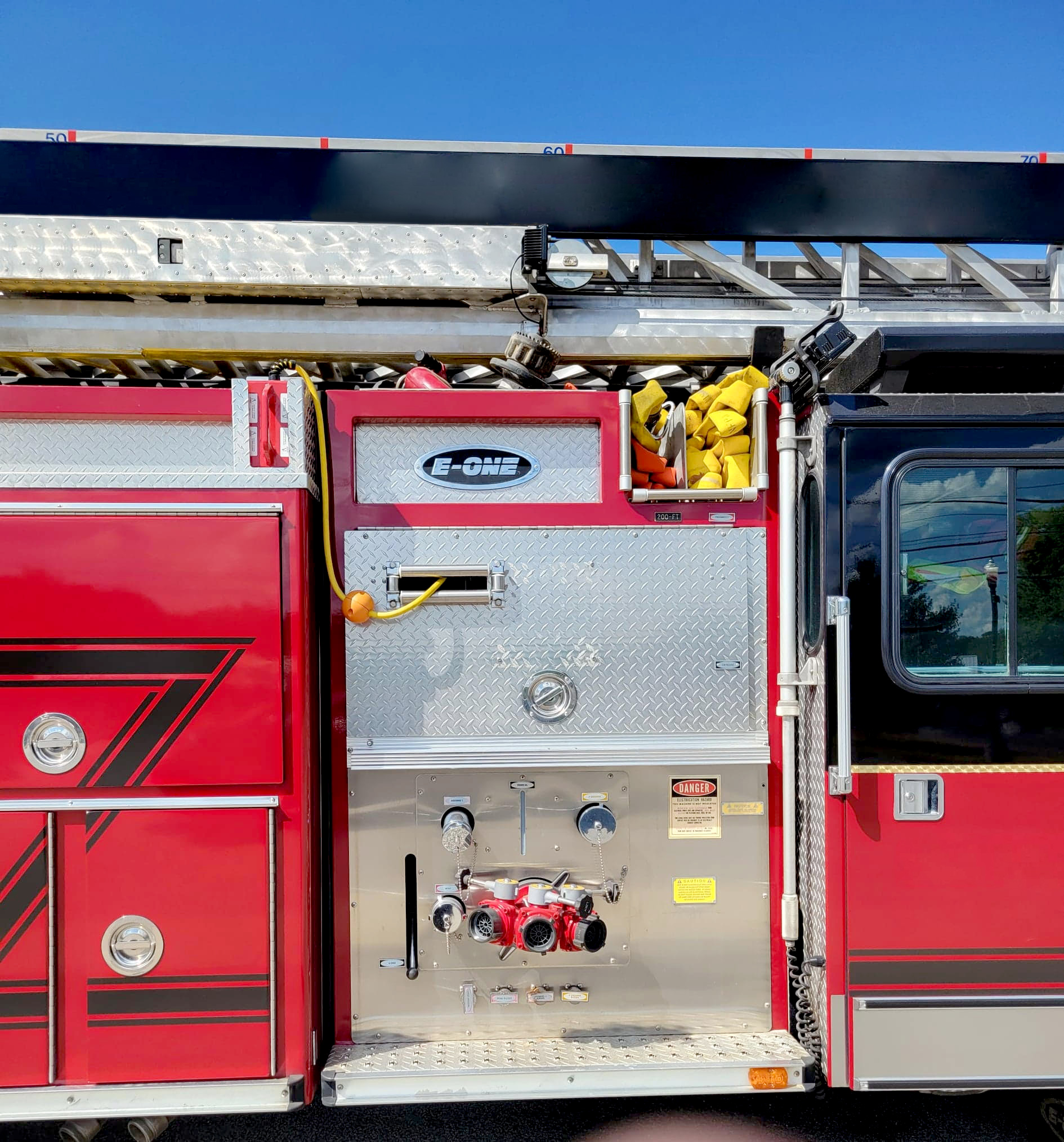 1994 E-One Hurricane 75' Ladder | Used Truck Details