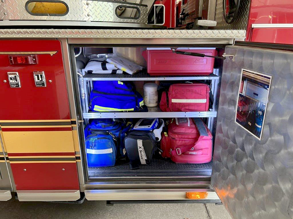 2012 Sutphen 100' Mid-Mount Platform | Firetrucks Unlimited