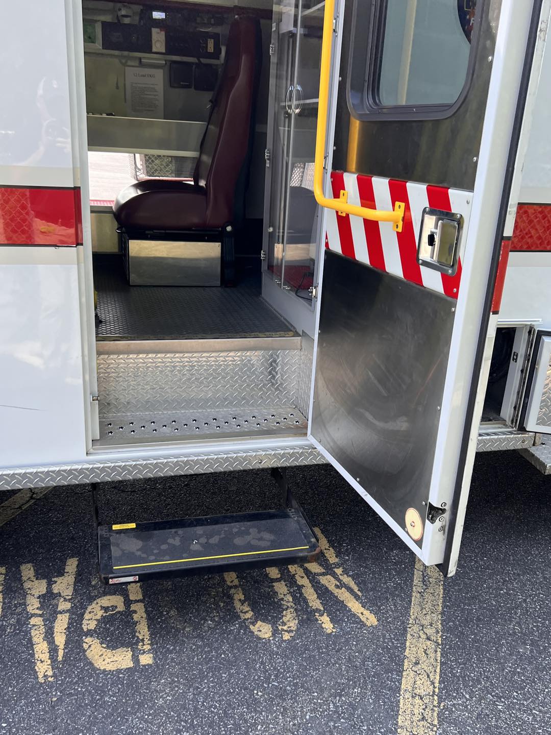 2008 Wheeled Coach Ford Ambulance | Used Truck Details