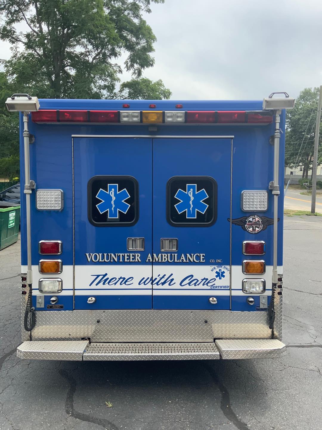 2002 PL Custom Ford Type III Ambulance | Used Truck Details