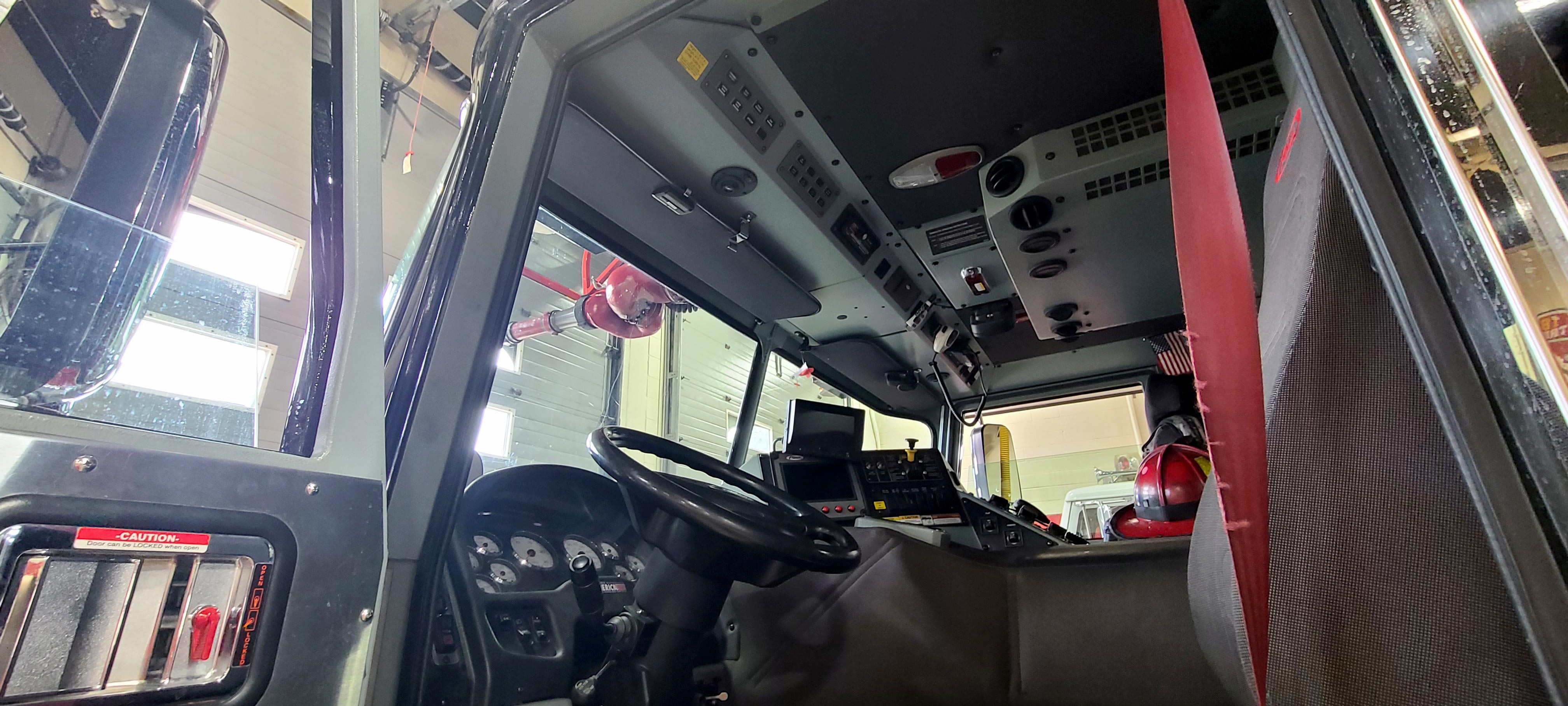 2015 Pierce Arrow XT 105' Quint | Used Truck Details