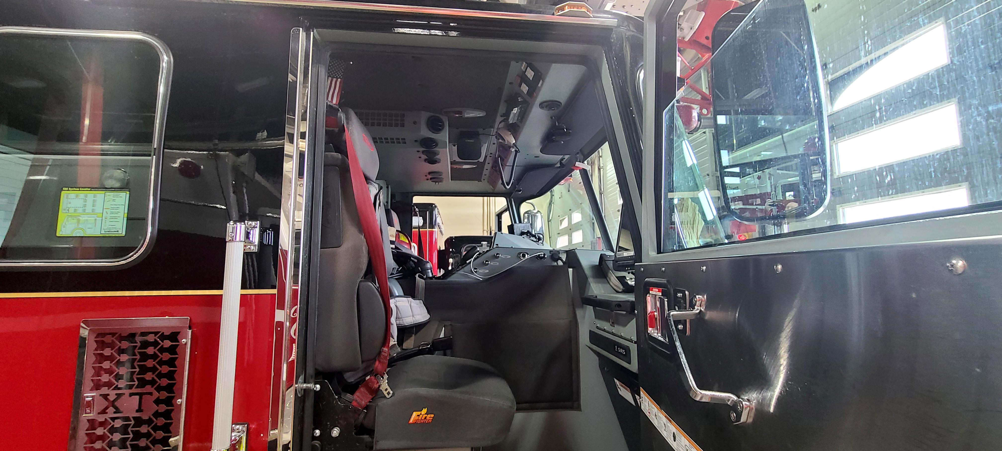 2015 Pierce Arrow XT 105' Quint | Firetrucks Unlimited