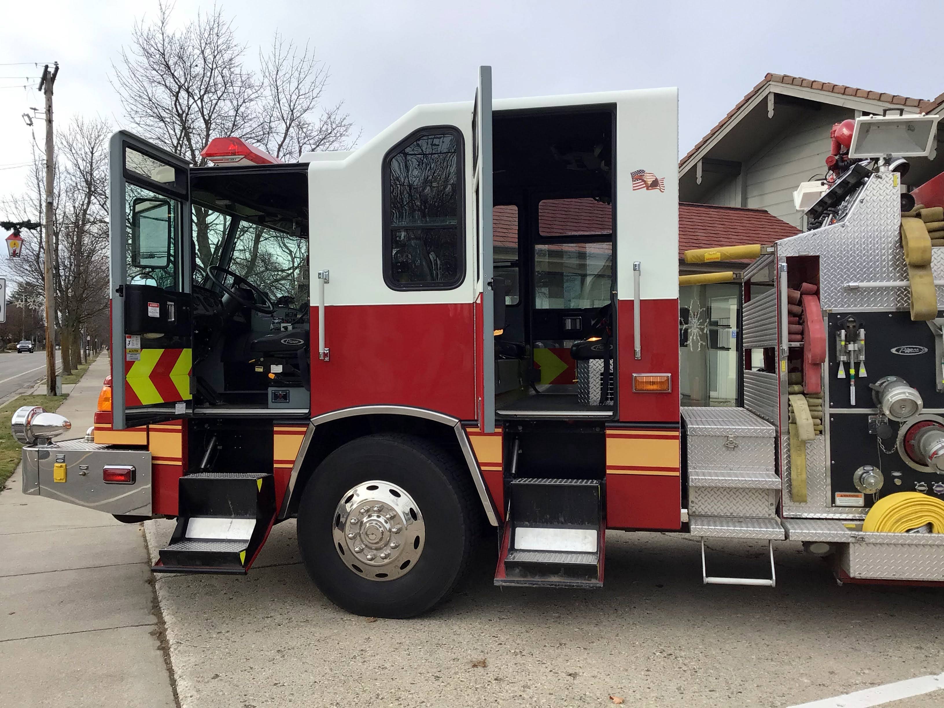 2002 Pierce Quantum Rescue Pumper | Used Truck Details