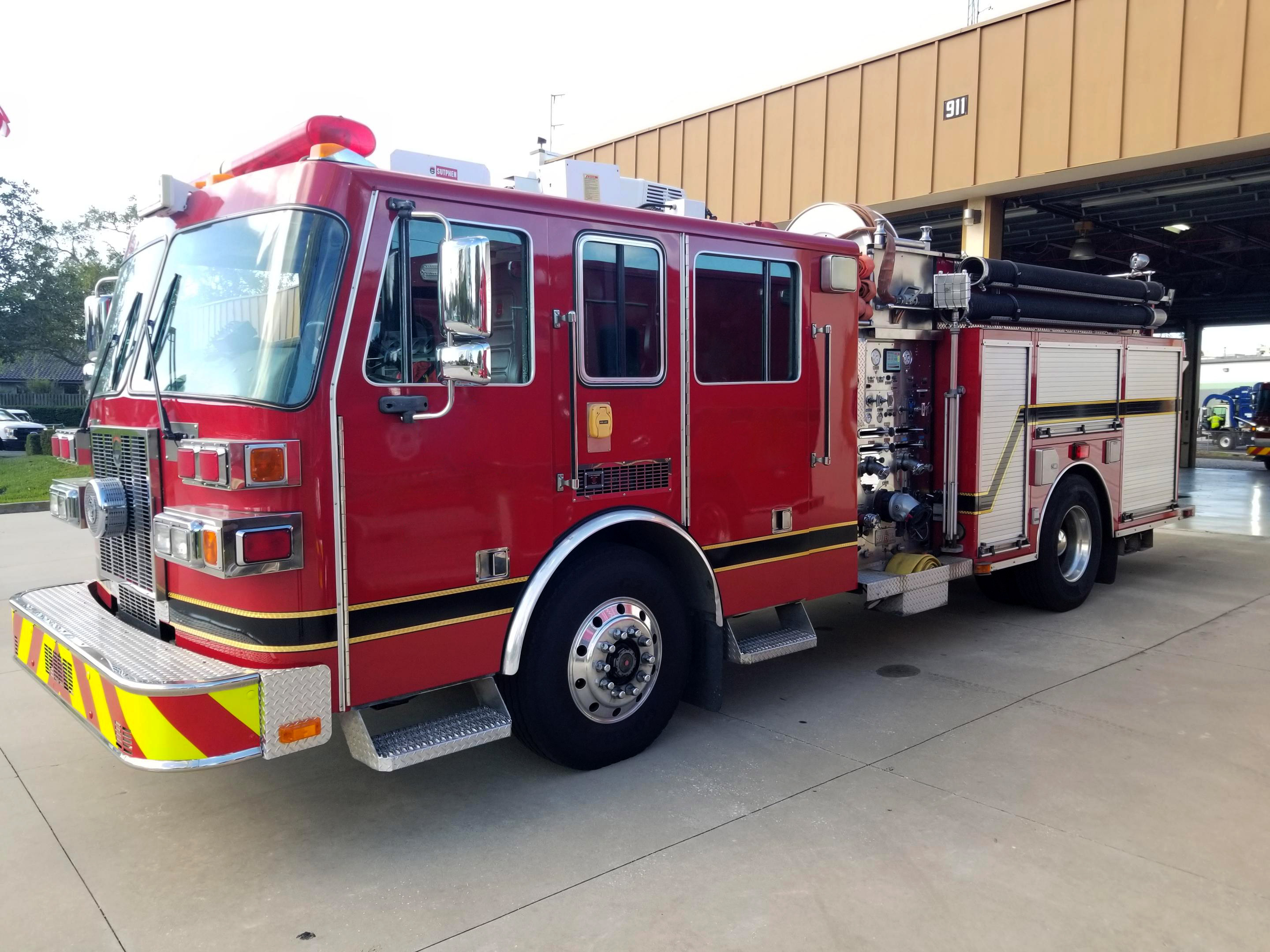 2001 Sutphen Custom Pumper | Used Truck Details