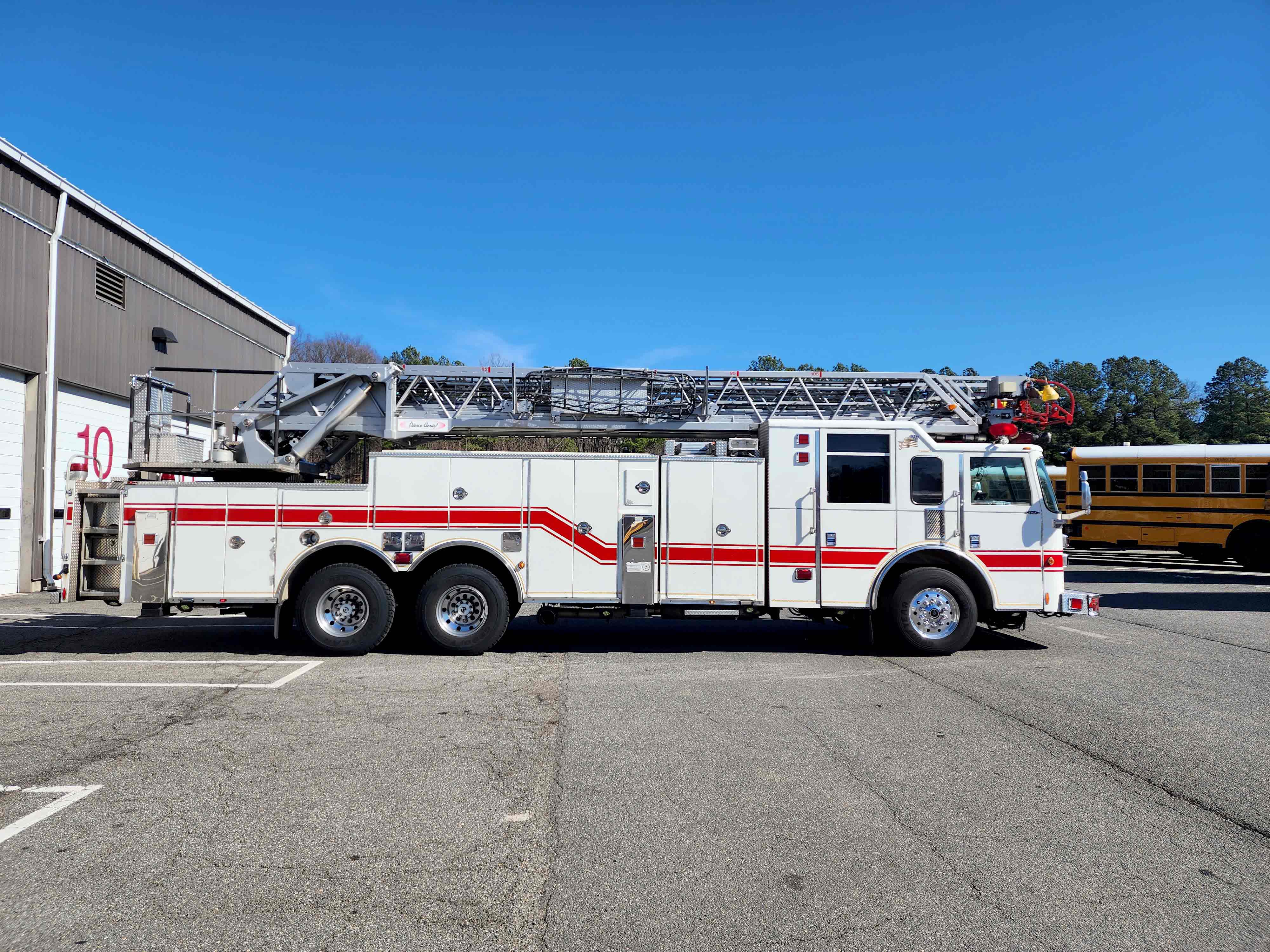 2005 Pierce Dash HD 105' Aerial | Used Truck Details