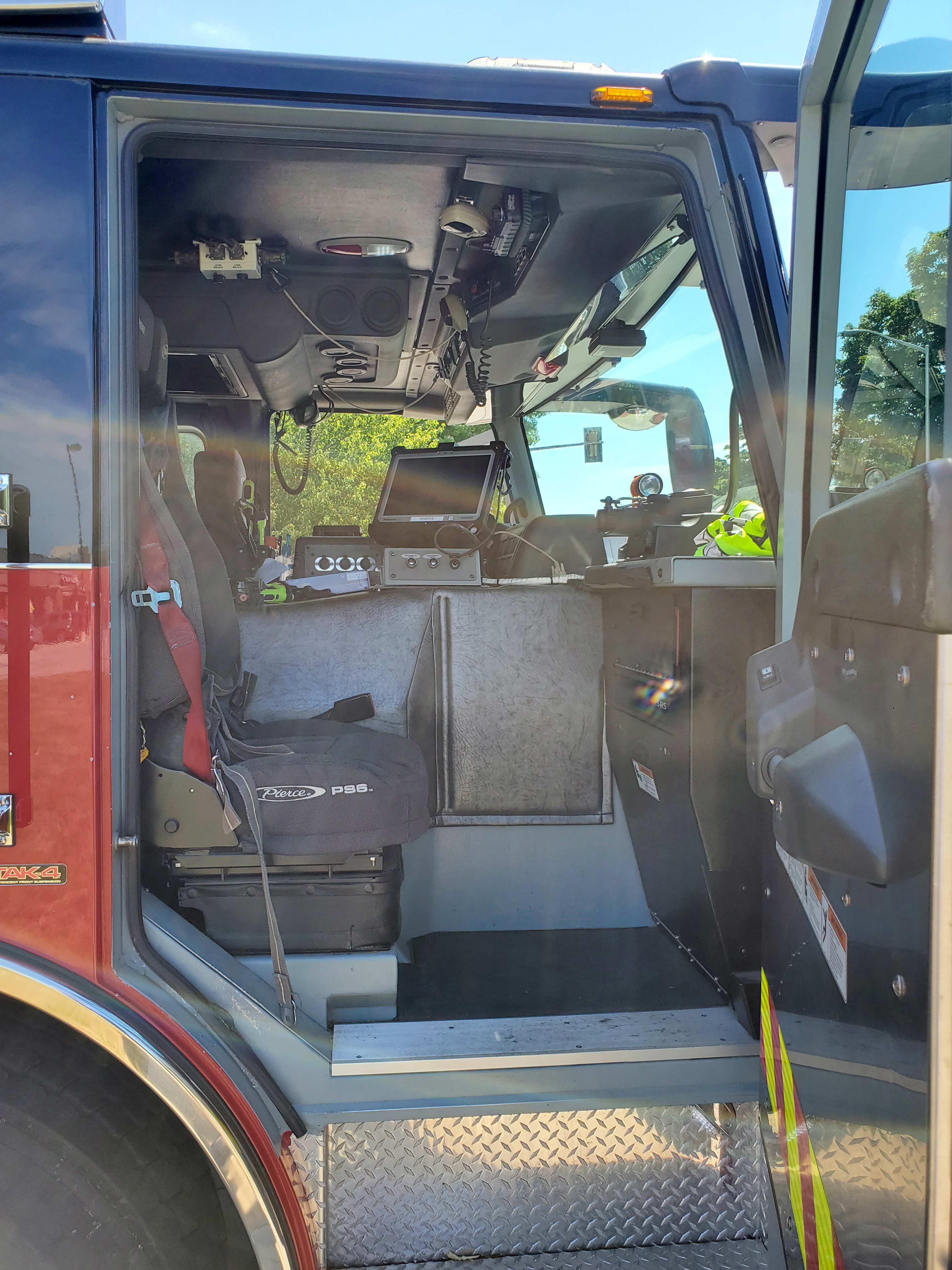 2010 Pierce Velocity Rescue Pumper | Used Truck Details