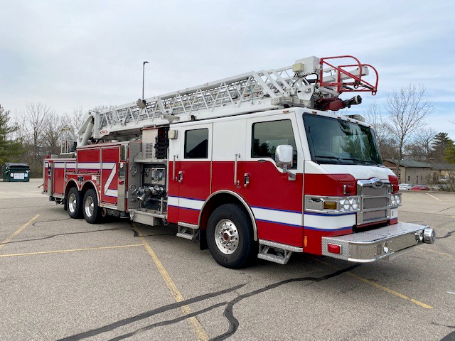 2008 Pierce Velocity 105' Aerial | Used Truck Details