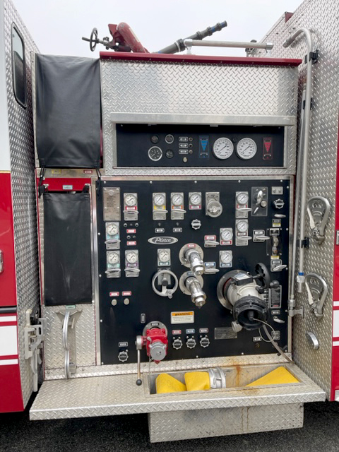 2000 Pierce Quantum Pumper | Used Truck Details