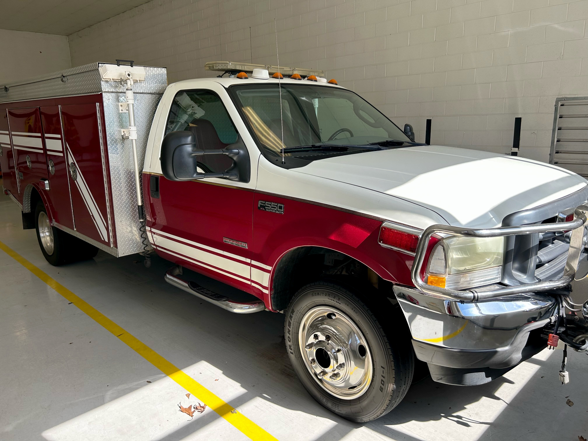 2004 Fouts Bros Ford 4x4 Commercial Rescue | Used Truck Details