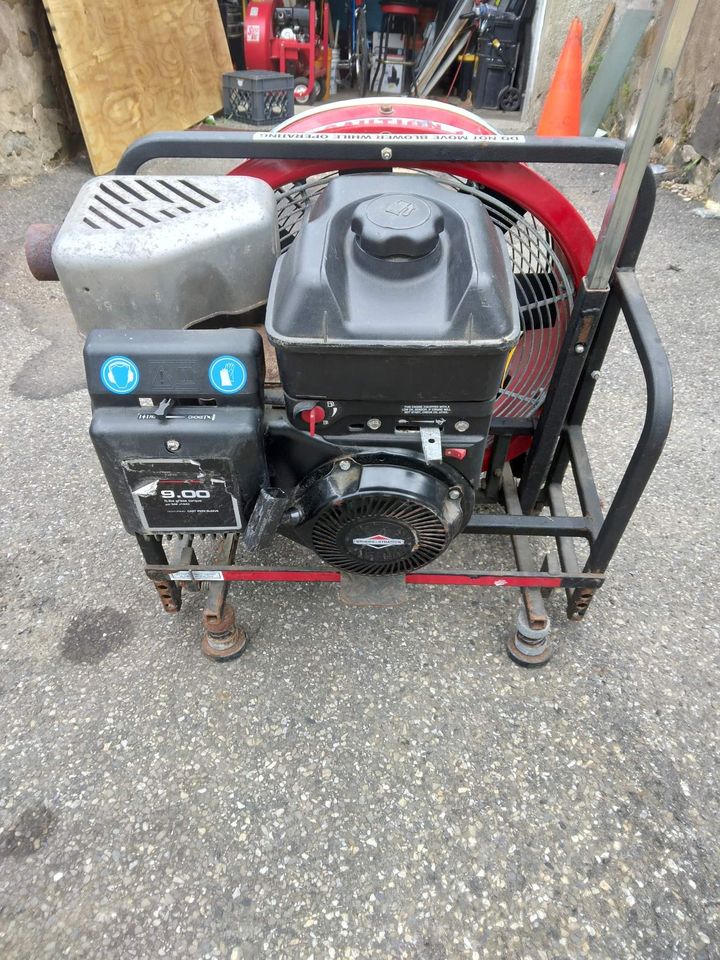 Tempest Blower Fan & Super Vac Fan | Used Truck Details