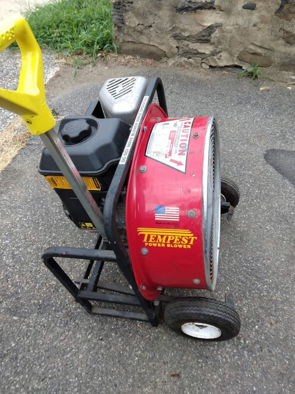 Tempest Blower Fan & Super Vac Fan | Used Truck Details