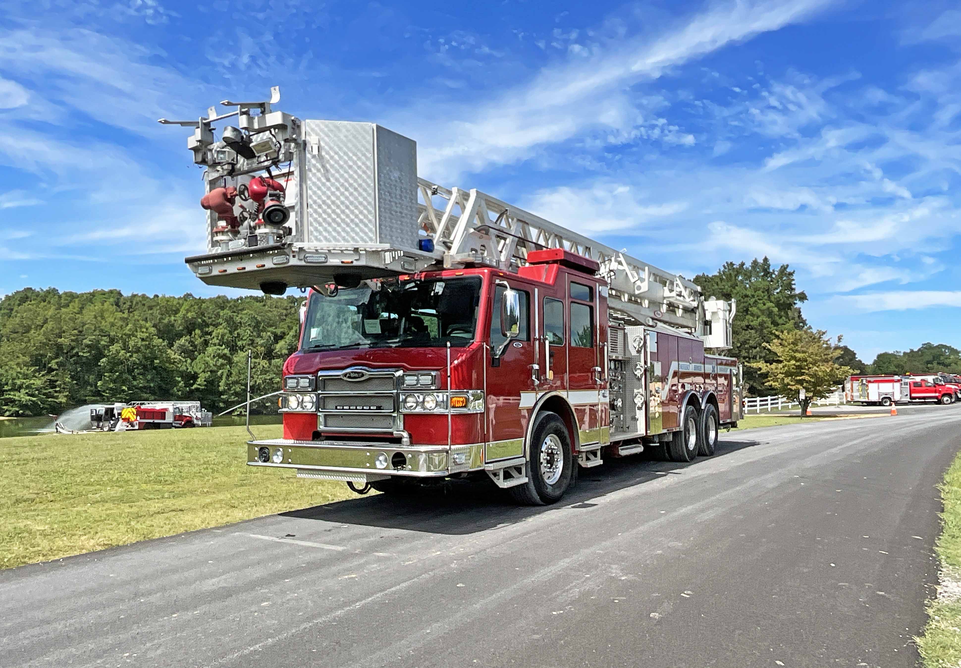 2012 Pierce Velocity 100' Platform | Used Truck Details