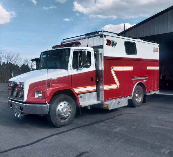 1999 KME Freightliner Commercial Walk-In Heavy Rescue | Used Truck Details