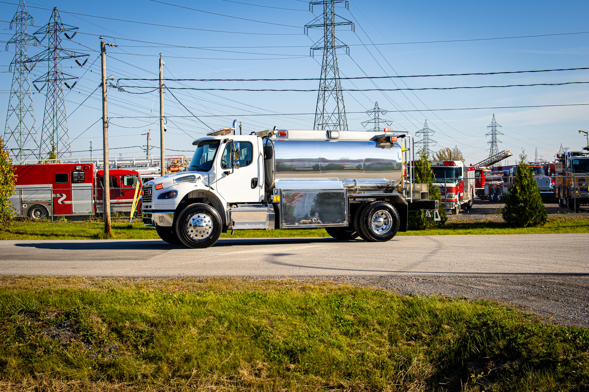 2022 Helie Freightliner Commercial Elliptical Tanker | Used Truck Details