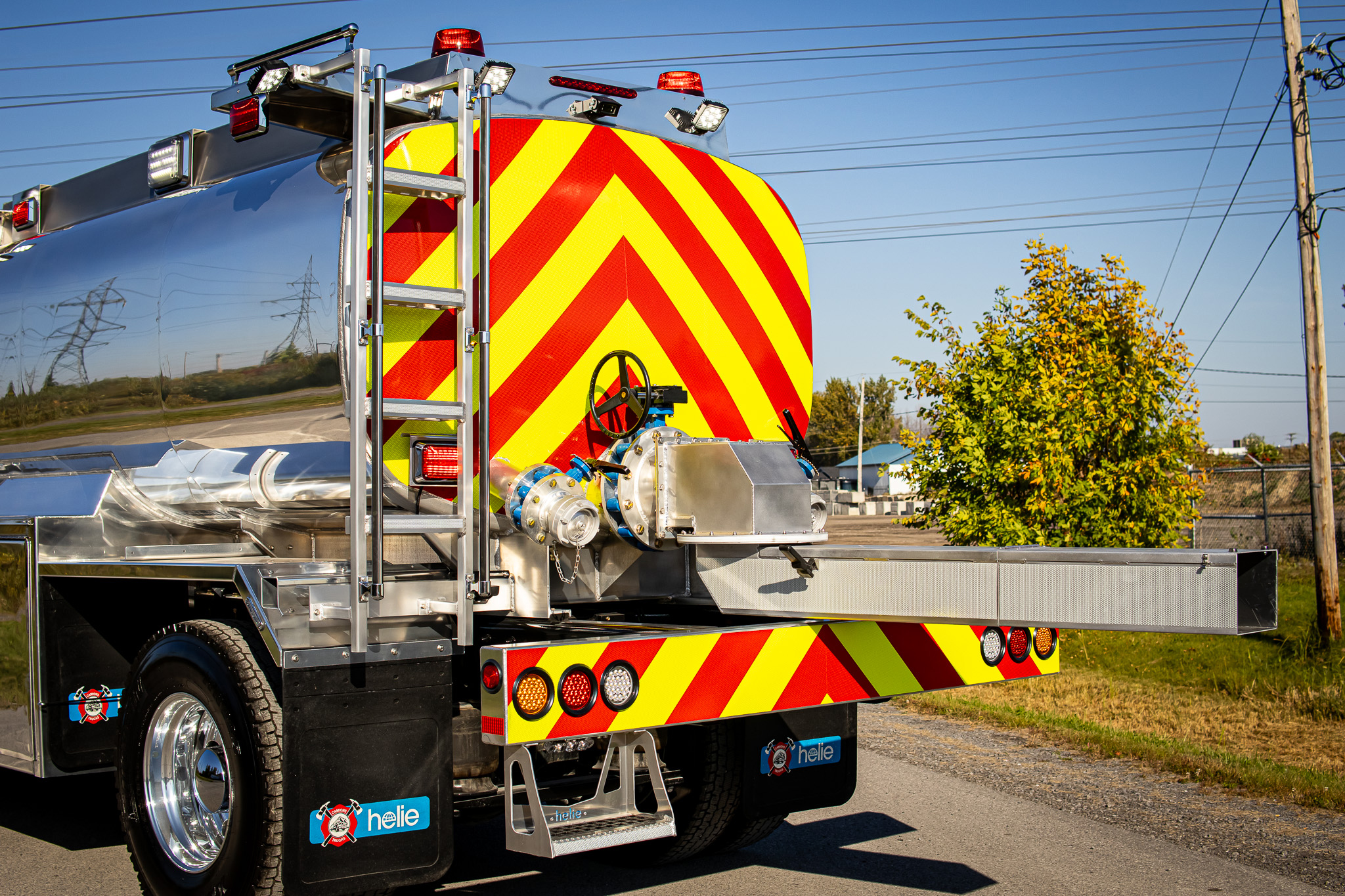 2022 Helie Freightliner Commercial Elliptical Tanker | Used Truck Details