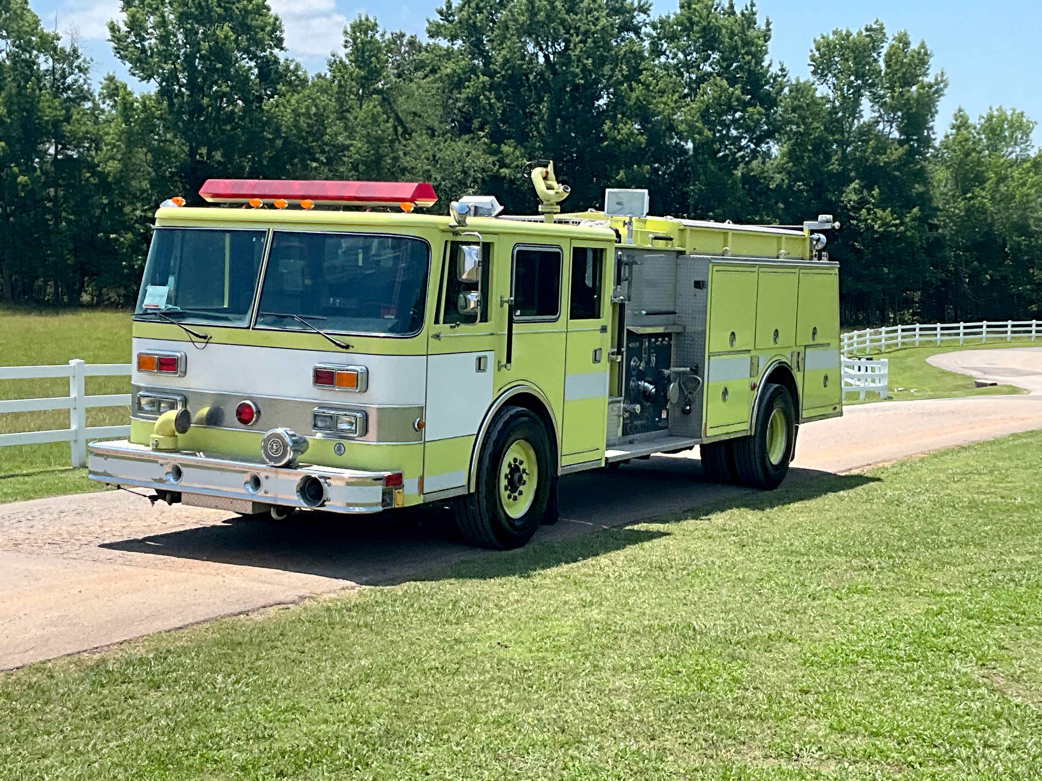 1993 Pierce Arrow Pumper | Firetrucks Unlimited