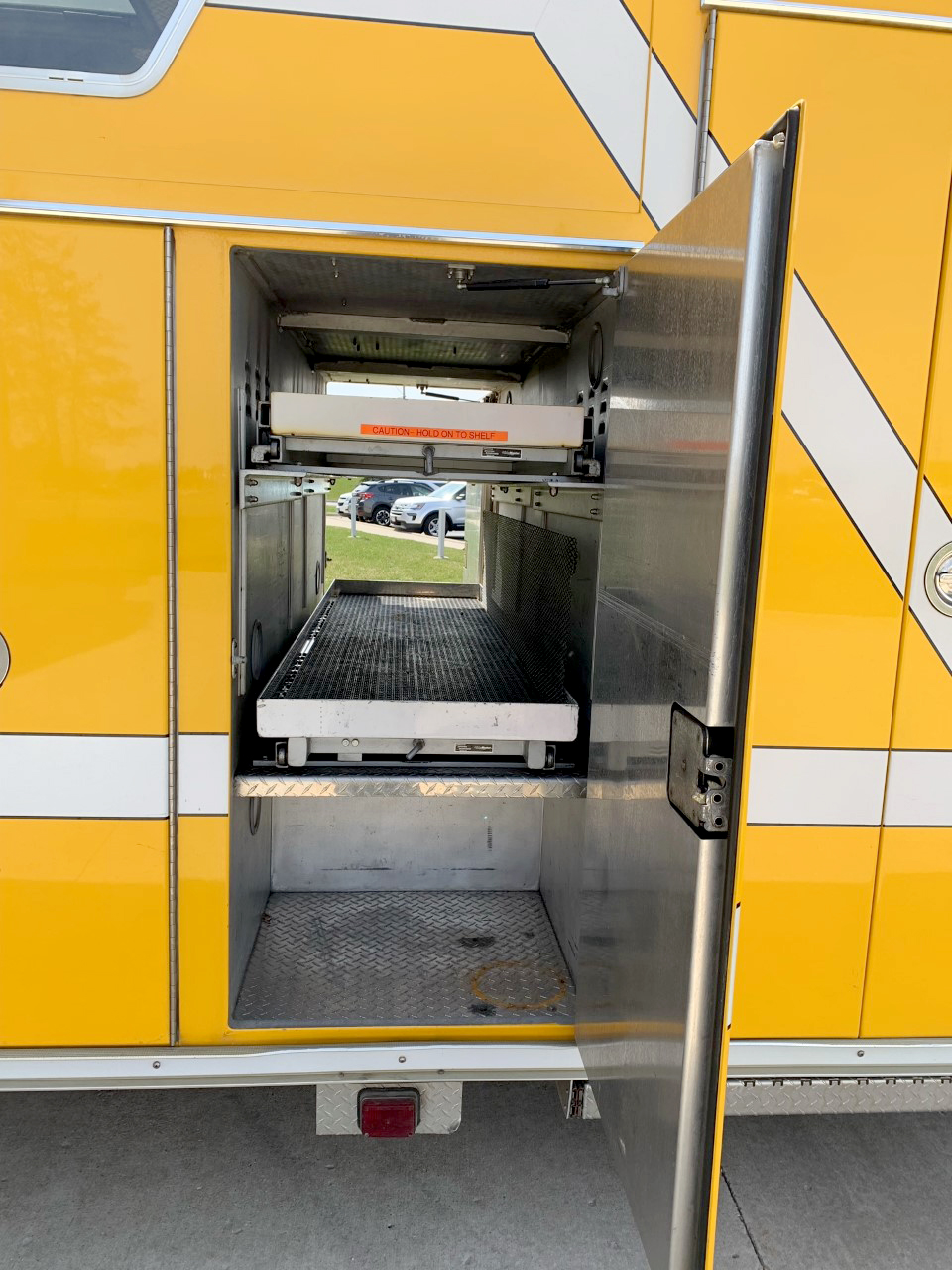 1999 E-One Walk-In Heavy Rescue | Used Truck Details