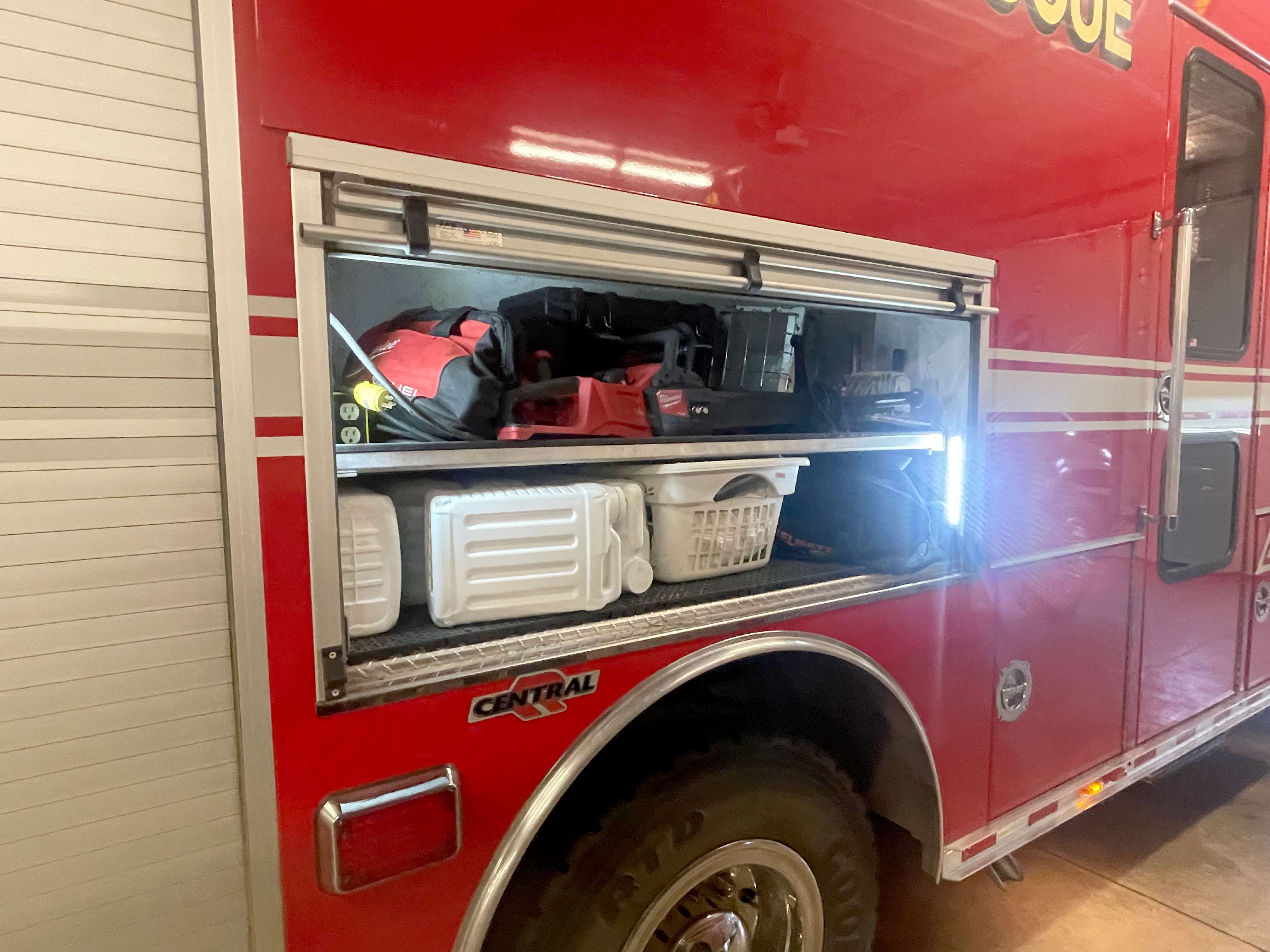 2010 Rosenbauer Freightliner Commercial Walk-In Rescue | Used Truck Details