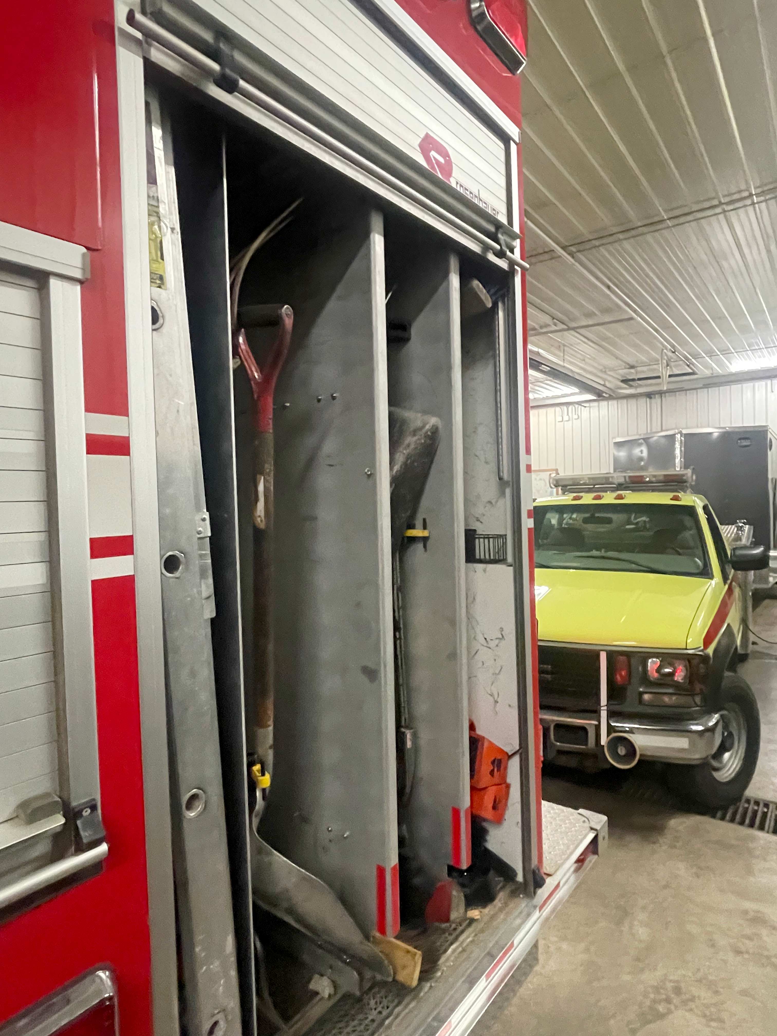 2010 Rosenbauer Freightliner Commercial Walk-In Rescue | Used Truck Details