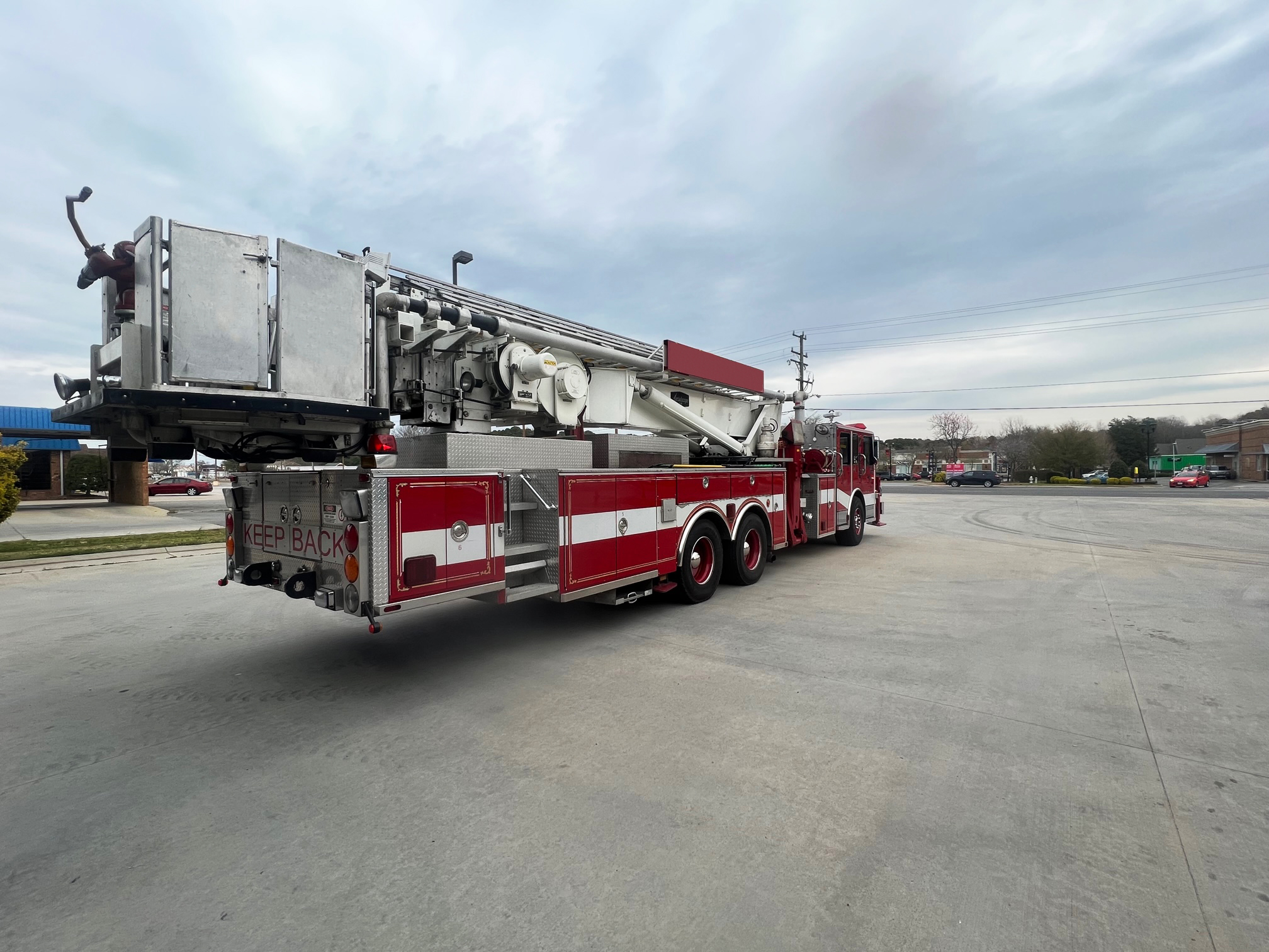 1998 Baker Spartan 95' Aerialscope | Used Truck Details