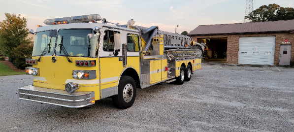 1988 Sutphen Mid-Mount 100' Platform | Firetrucks Unlimited
