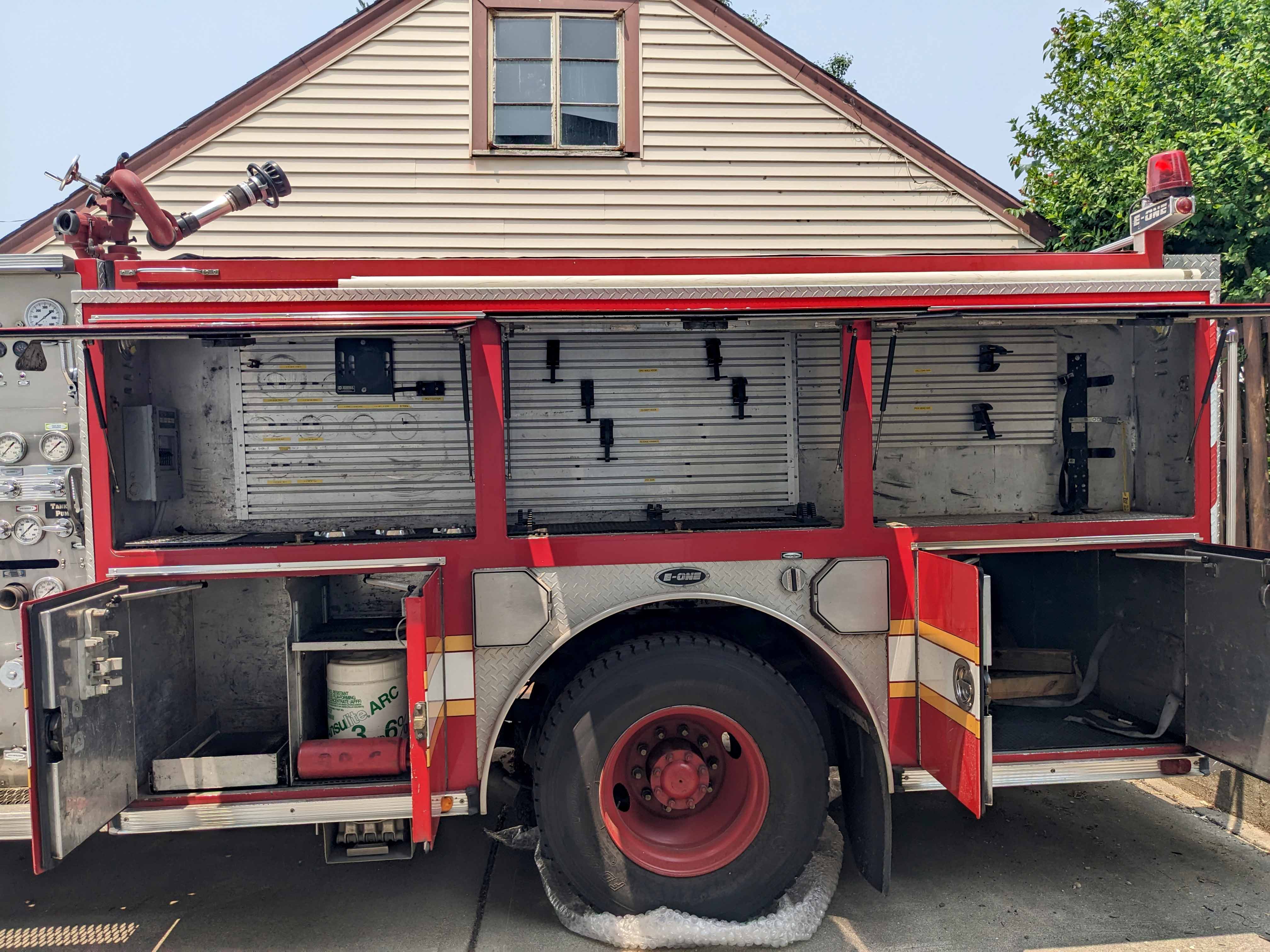 1993 E-One Cyclone Pumper | Used Truck Details