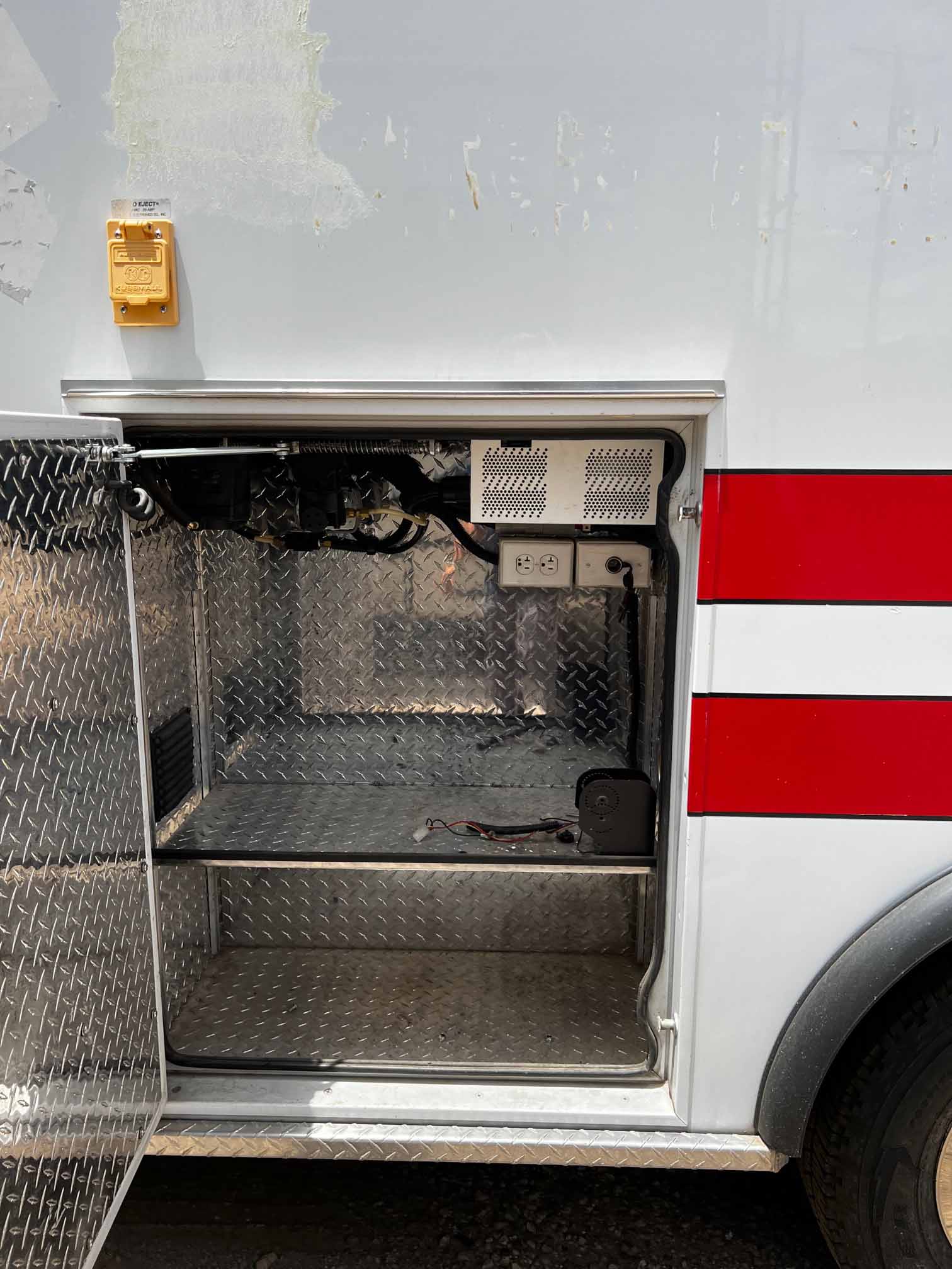 2012 Medix Ford E350 Type 3 Ambulance | Used Truck Details