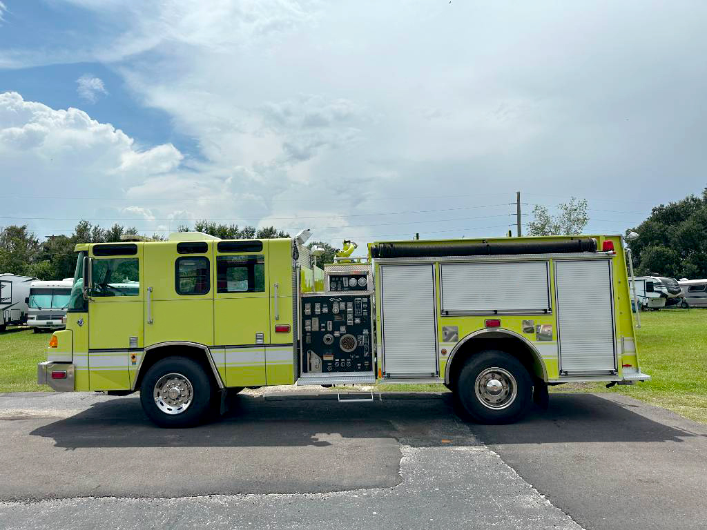 2000 Pierce Quantum Pumper | Used Truck Details